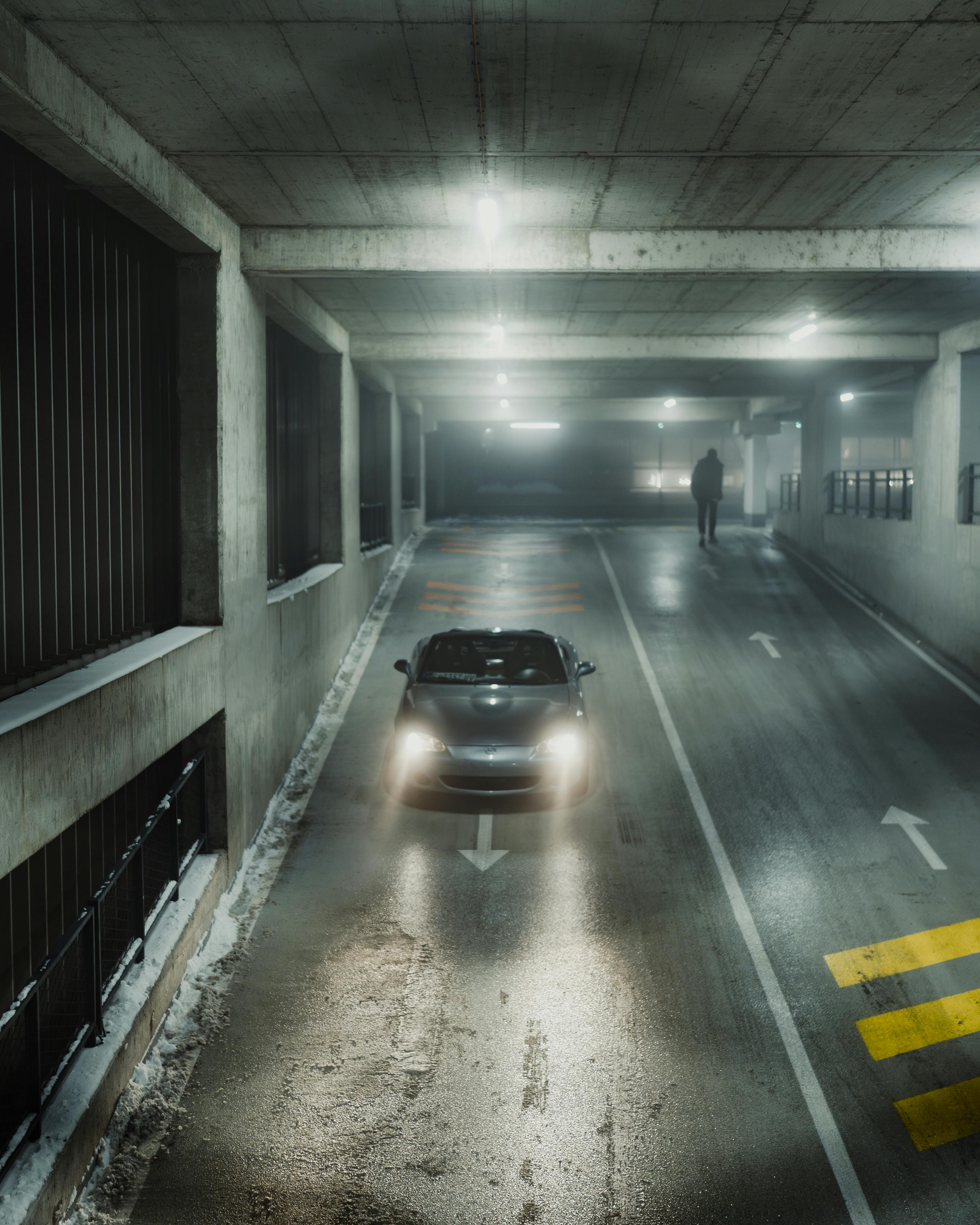 Car Garage Photos, Download The BEST Free Car Garage Stock Photos & HD ...