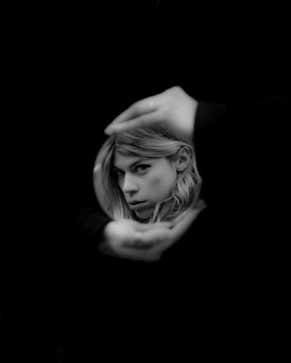 Hands Holding Head · Free Stock Photo Hands Holding Head · Free Stock Photo