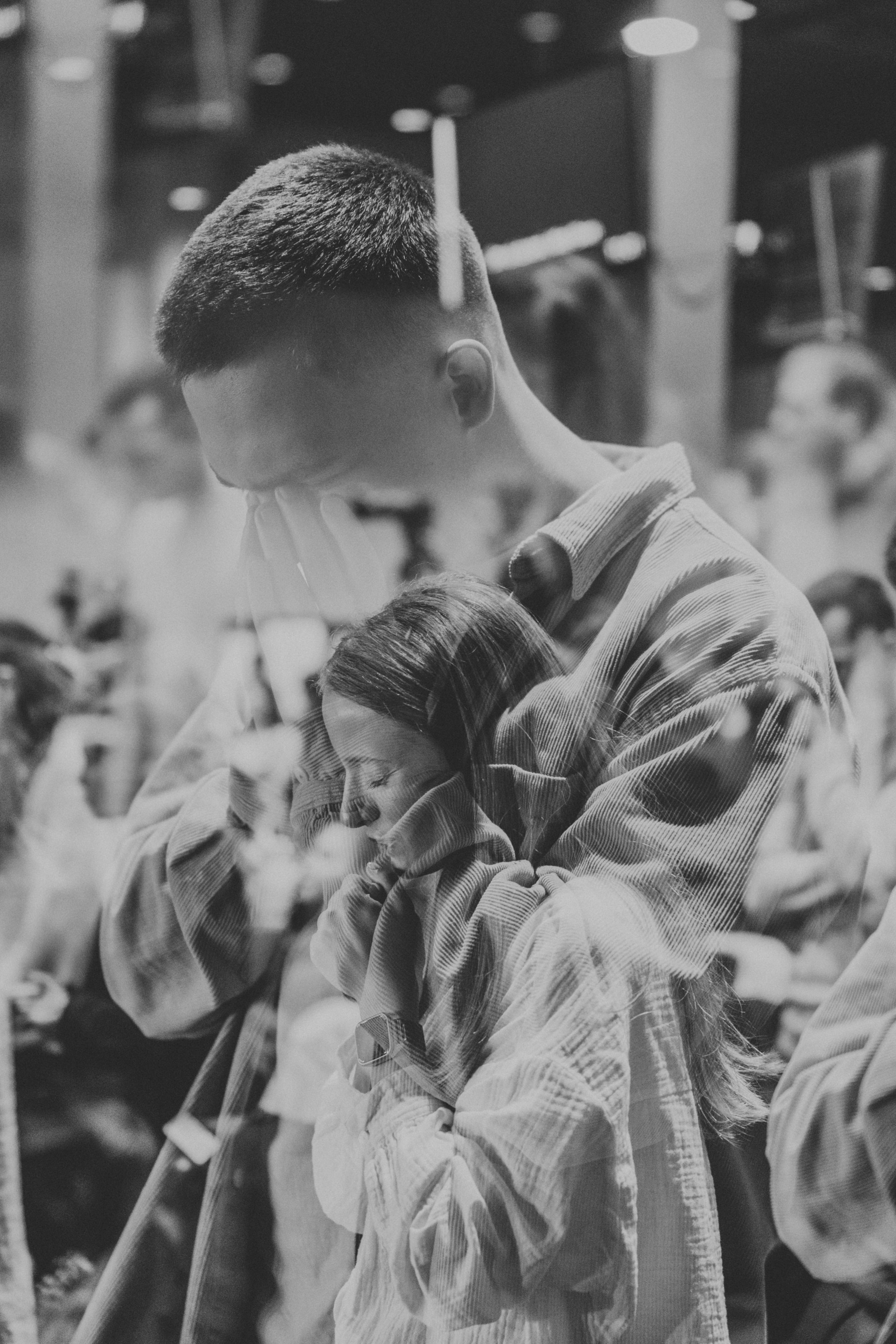 Man Crying Hd Photos, Download The BEST Free Man Crying Hd Stock Photos ...