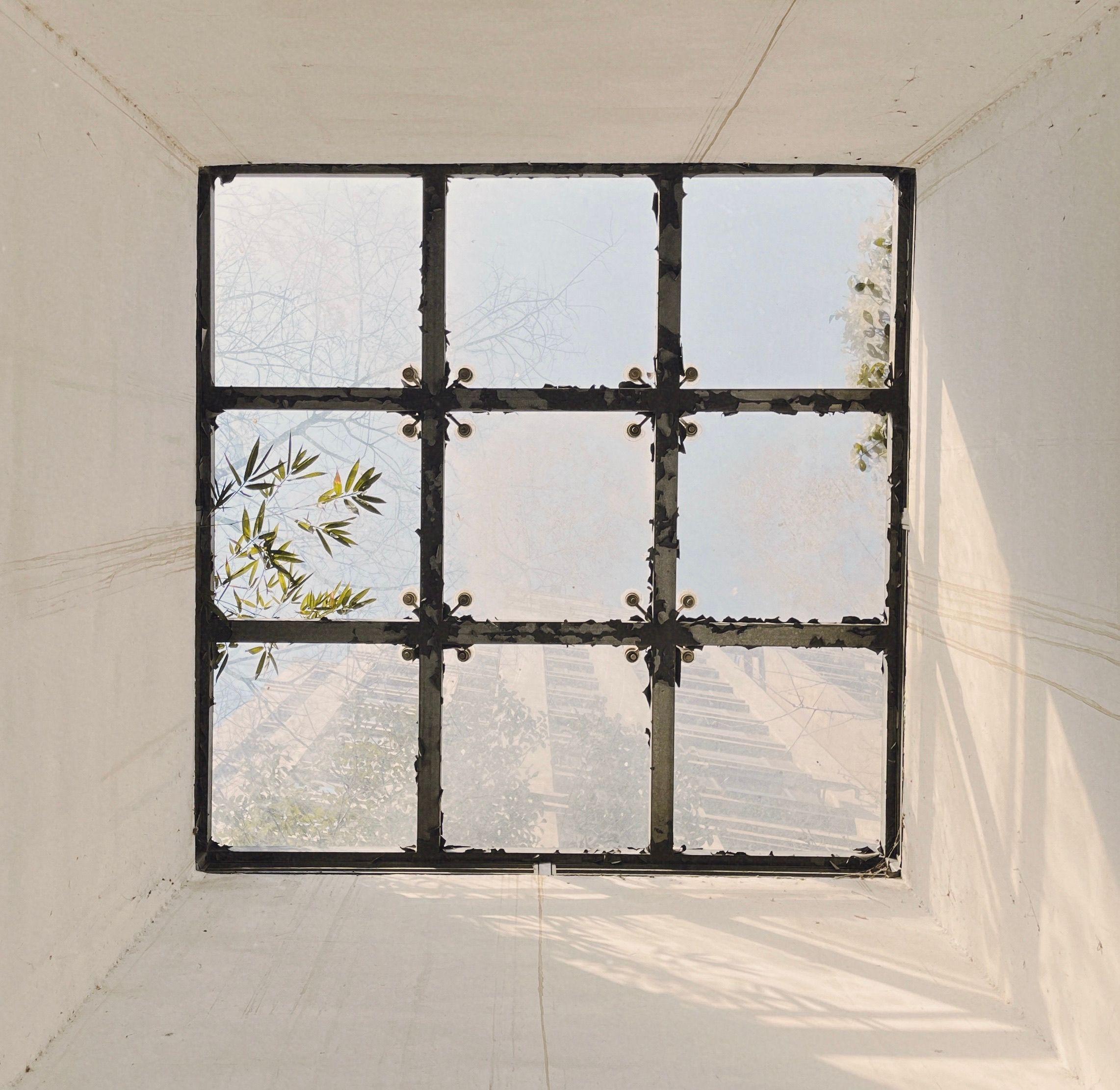 Window Ceiling with View of Cloudy Sky · Free Stock Photo