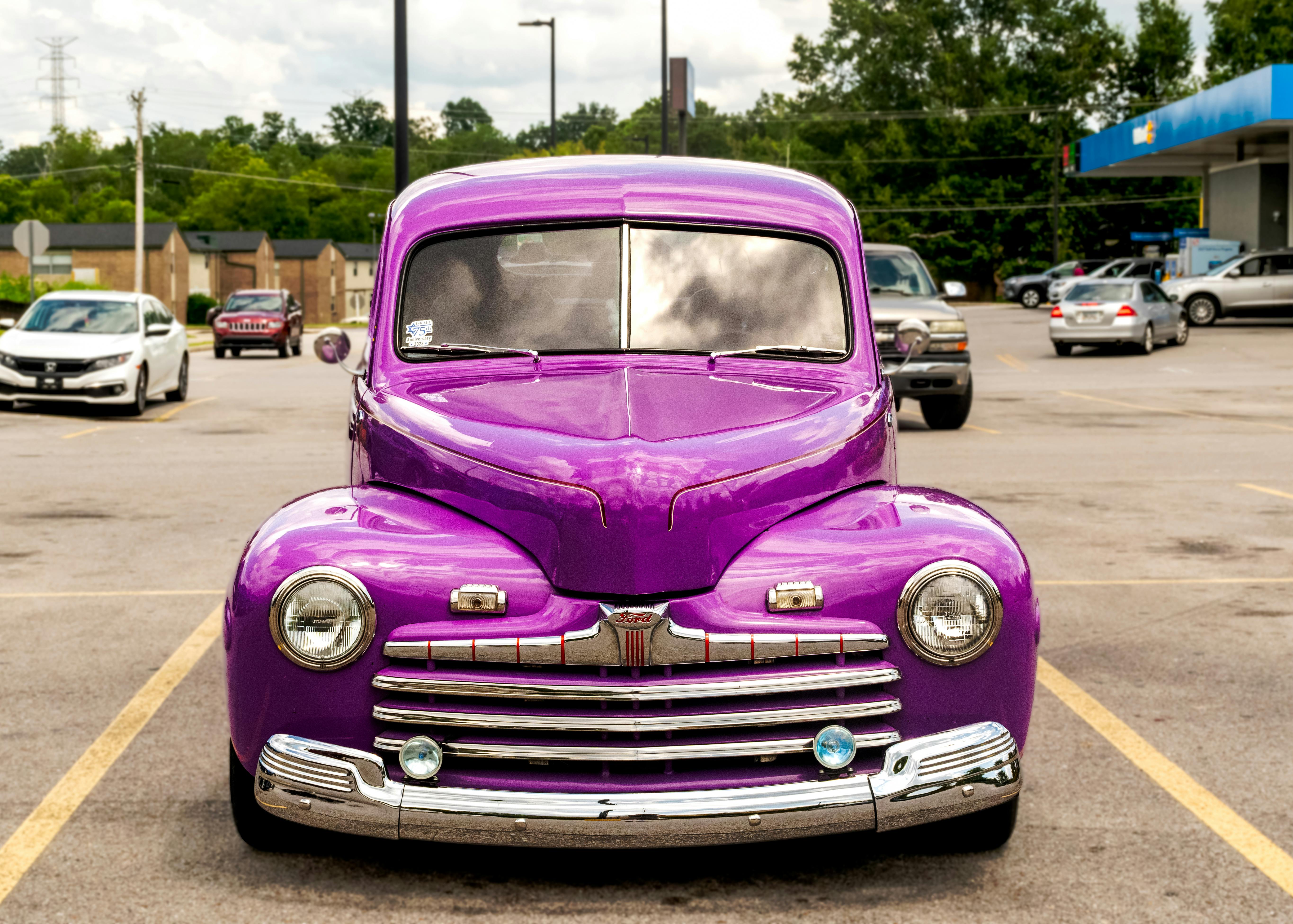 A Violet Classic Car · Free Stock Photo