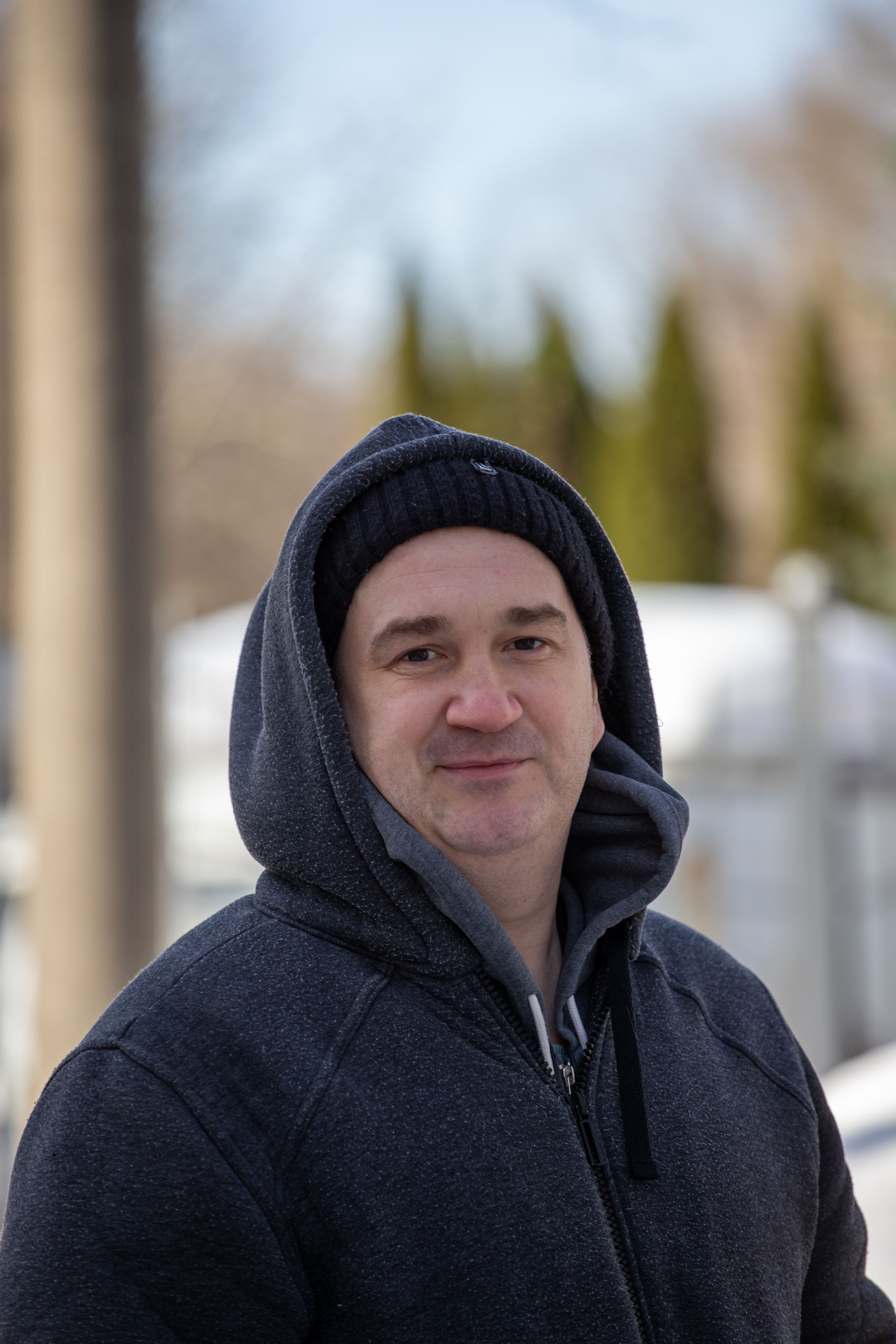 Man in Beanie Hat and Hoodie · Free Stock Photo