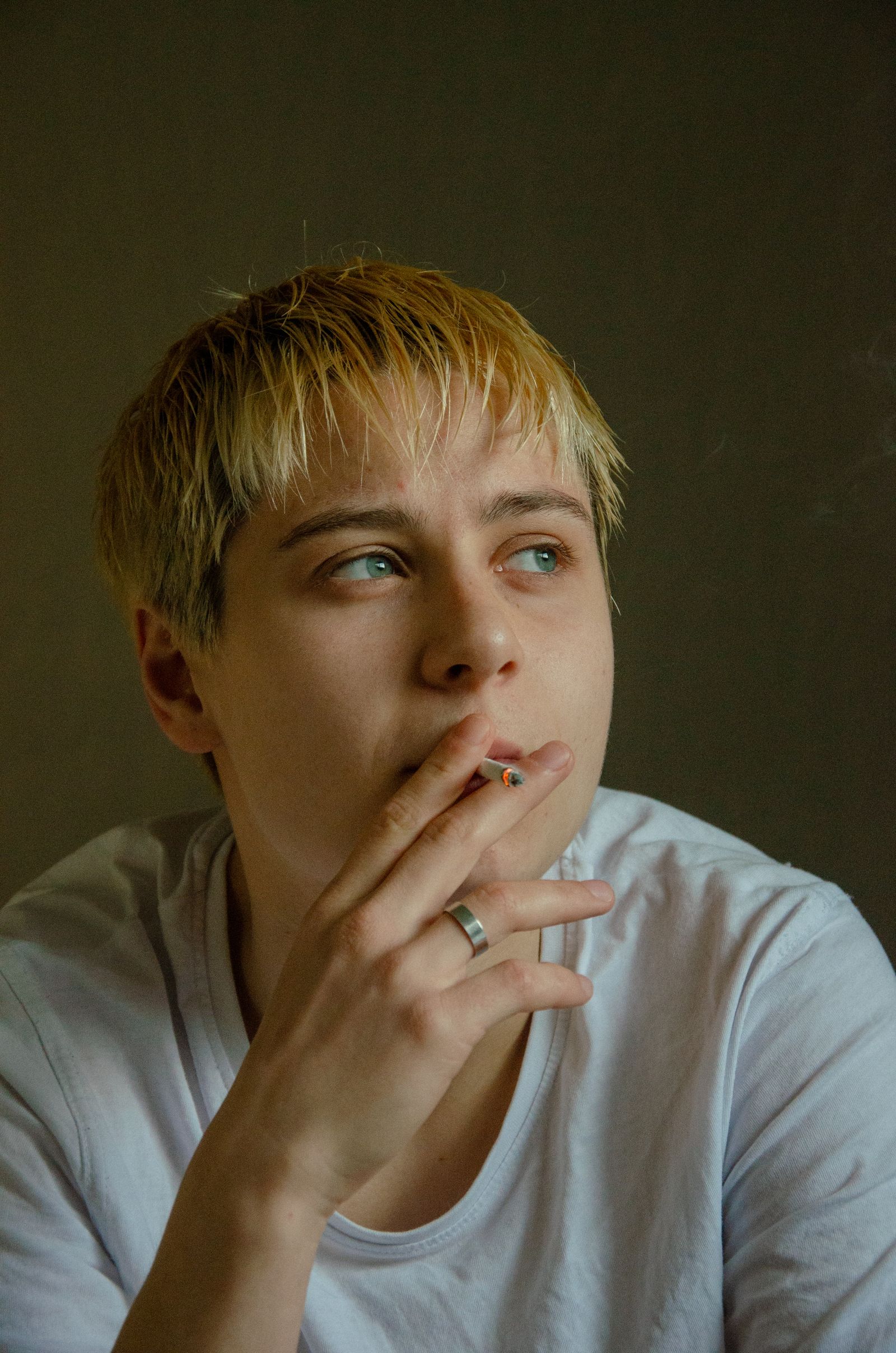 Smoking Cigarette Photos, Download The BEST Free Smoking Cigarette ...