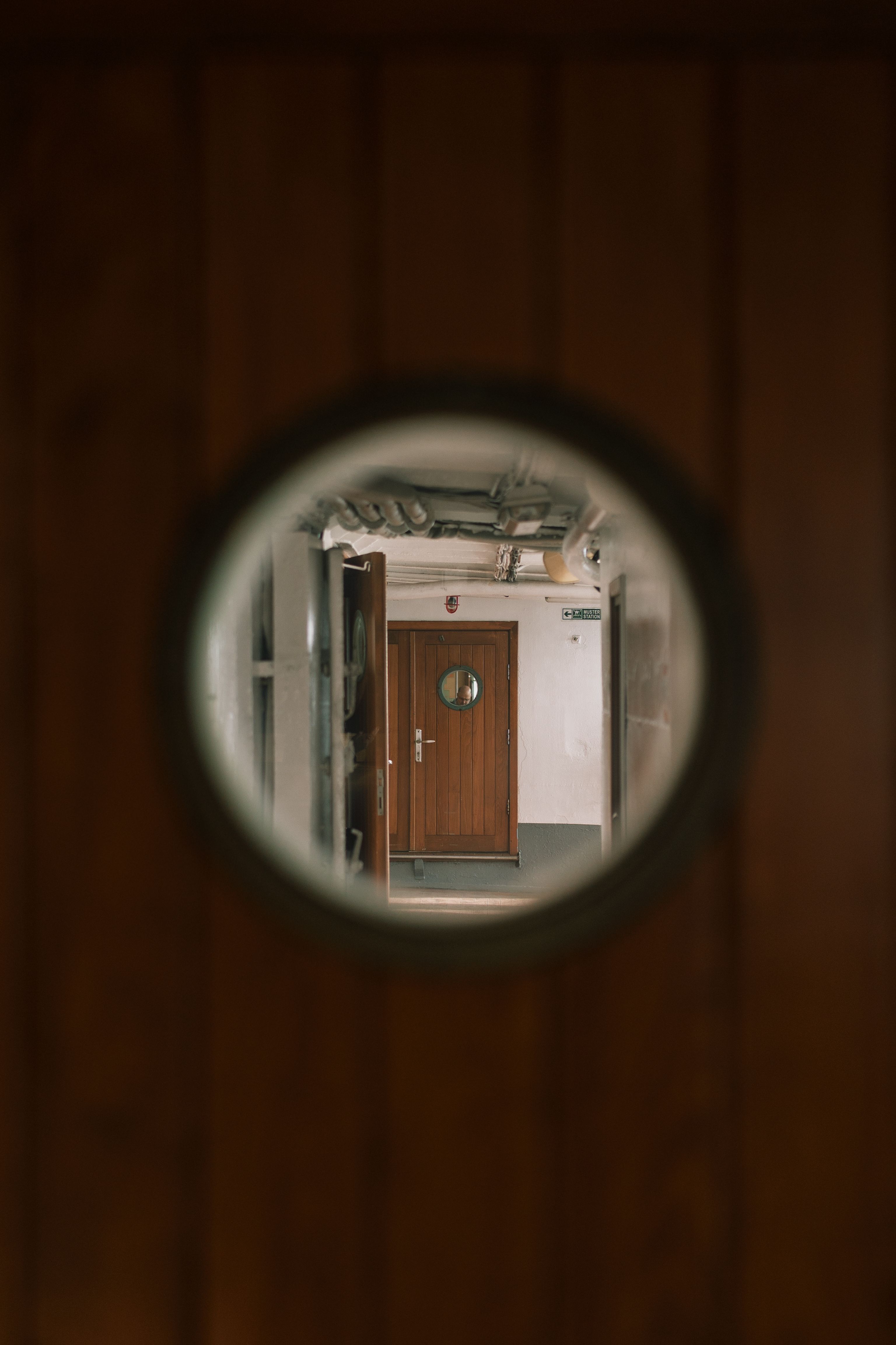 Close-up of the Peephole · Free Stock Photo