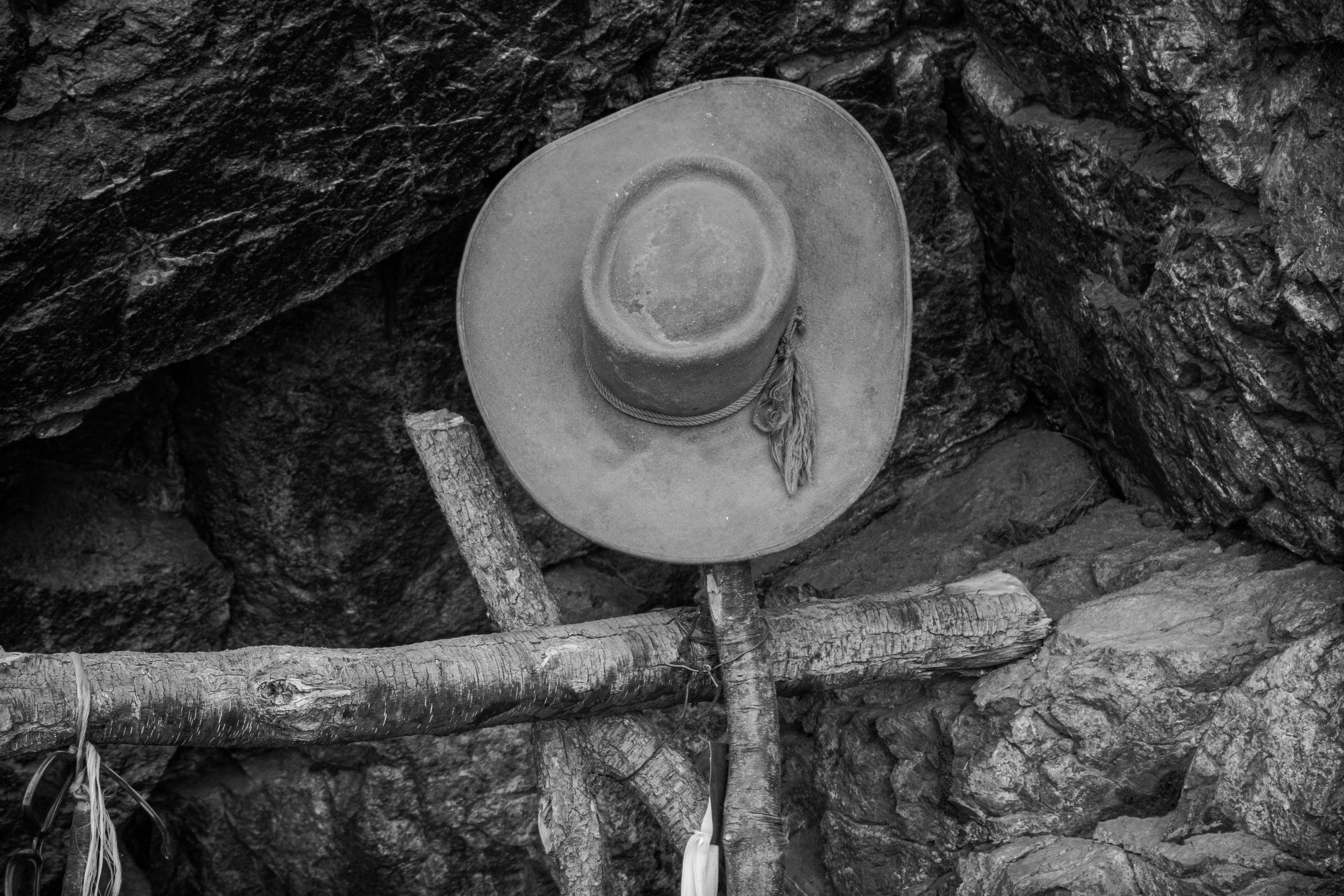 Cowboy Cave Photos, Download The BEST Free Cowboy Cave Stock Photos ...