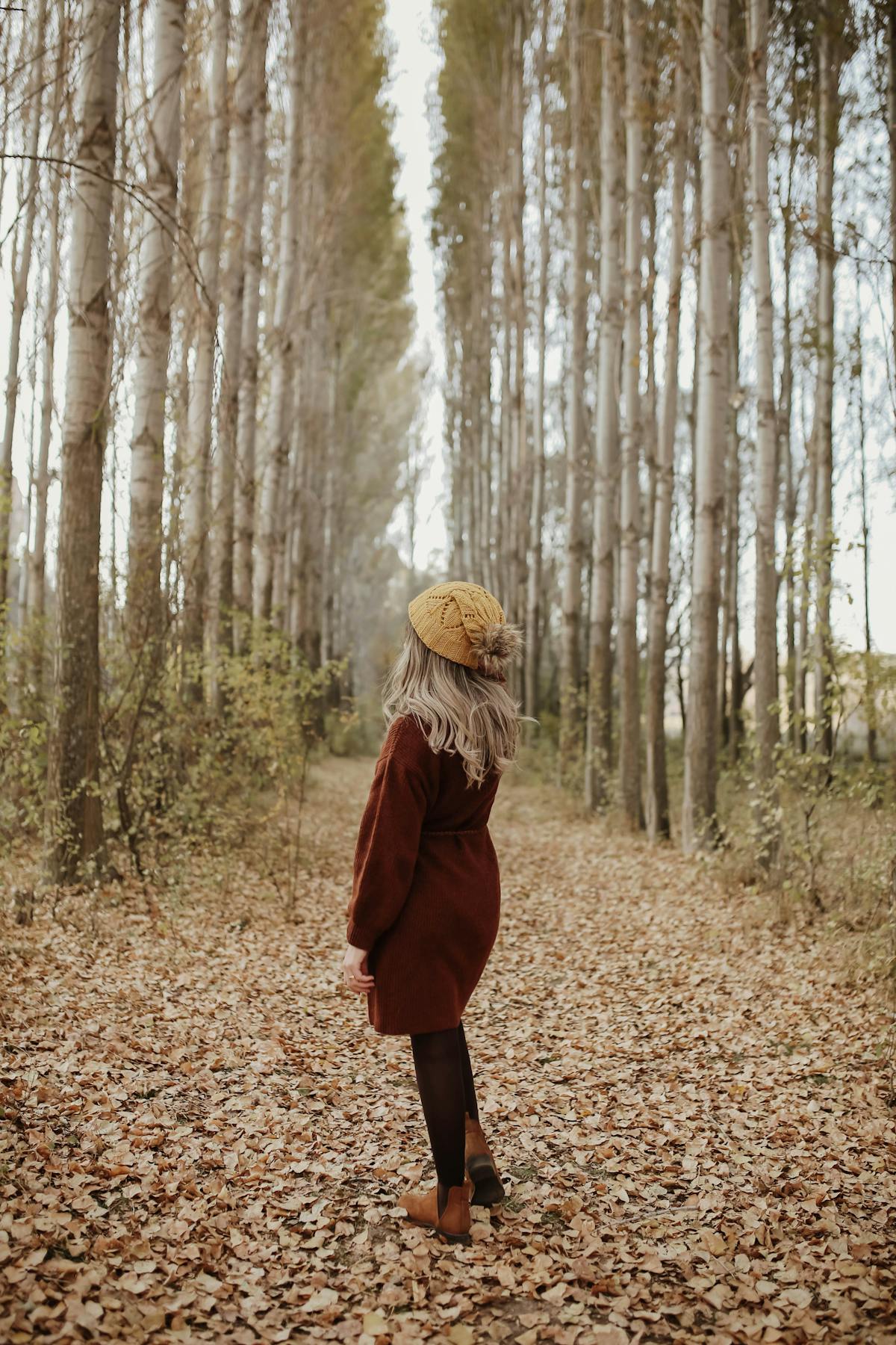 Forest Woman Photos, Download The BEST Free Forest Woman Stock Photos ...
