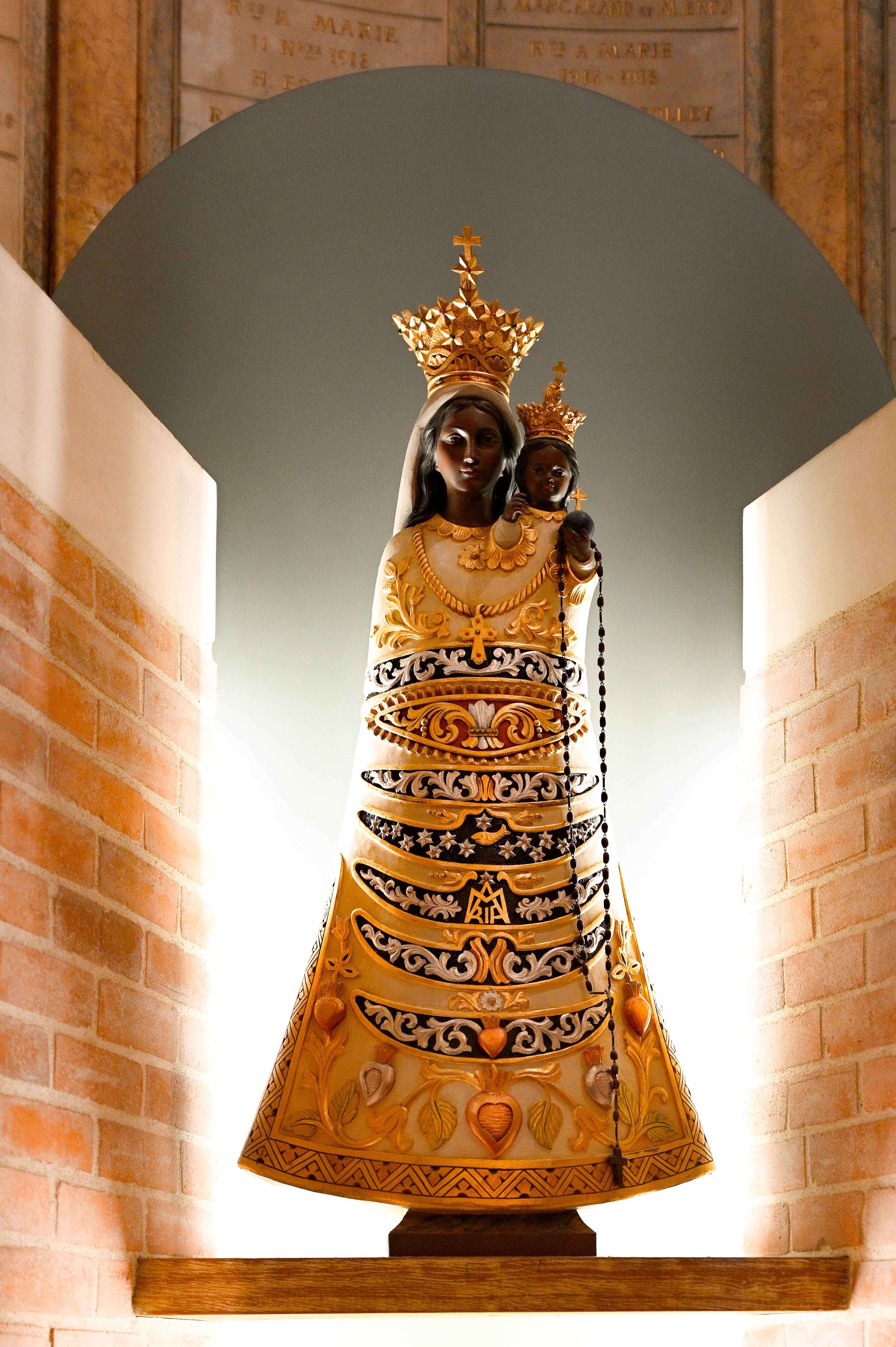 Statue of the Black Virgin Mary in Lyon · Free Stock Photo