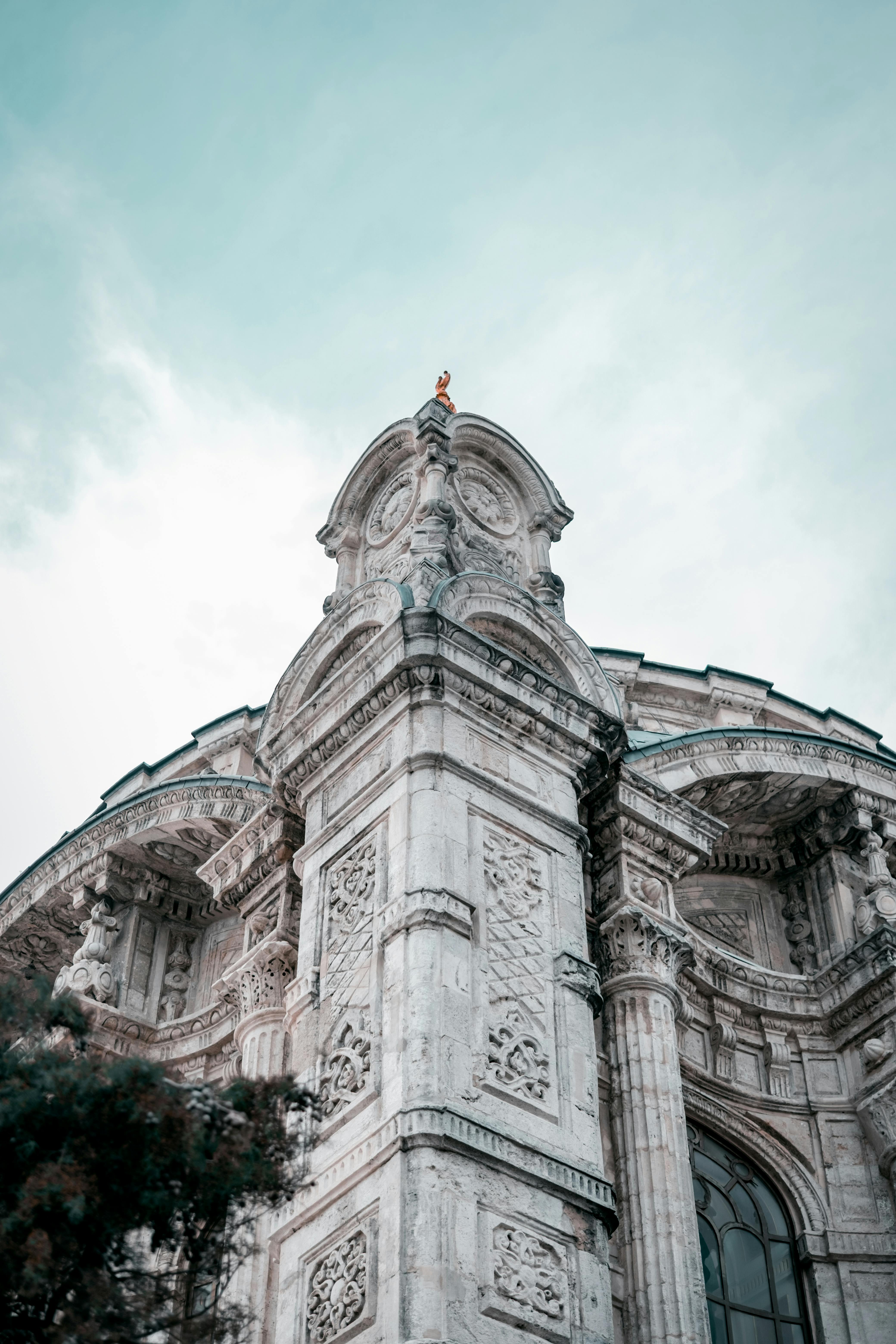 Classic Mosque in Istanbul · Free Stock Photo