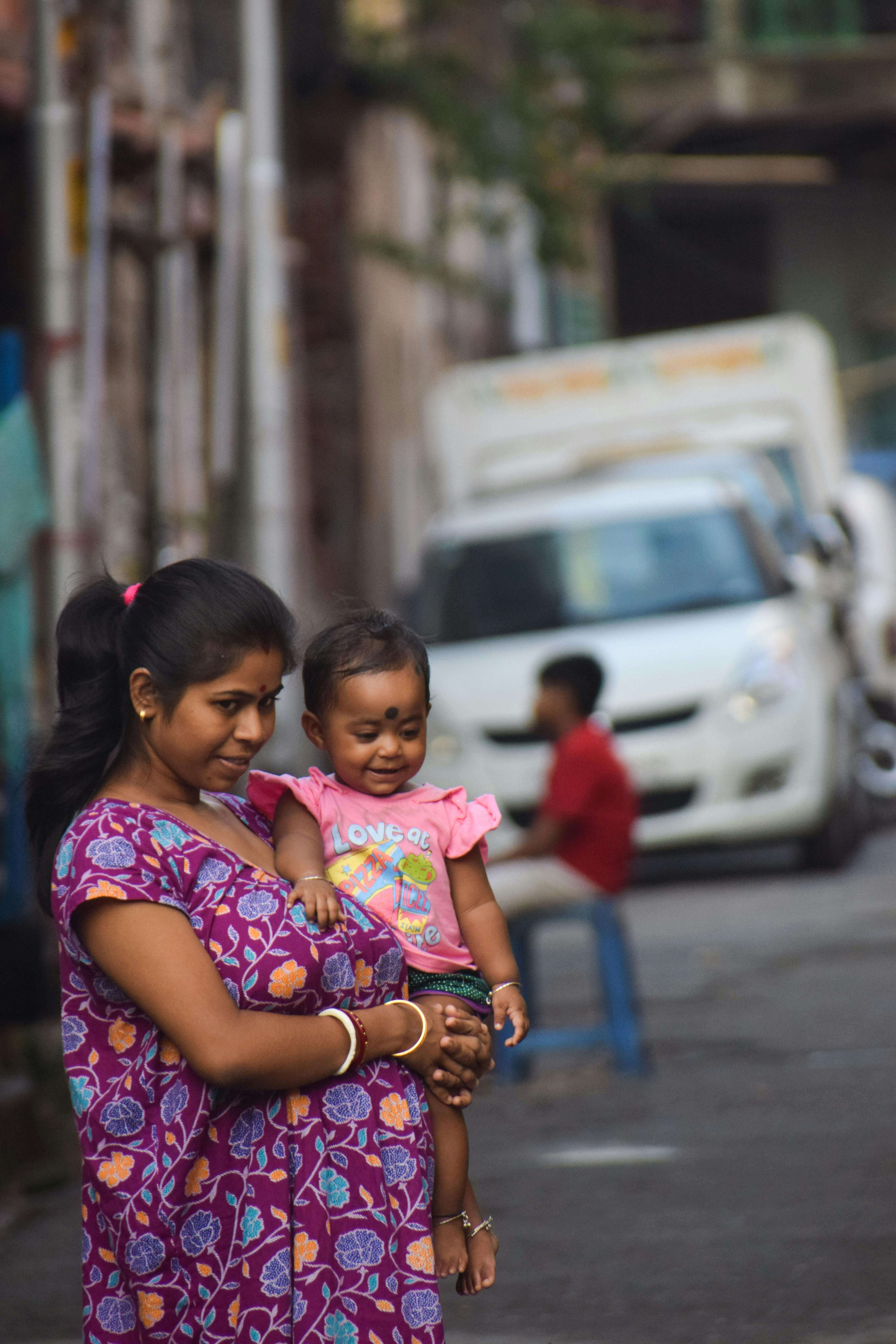 Average Girl Photos, Download The BEST Free Average Girl Stock Photos ...