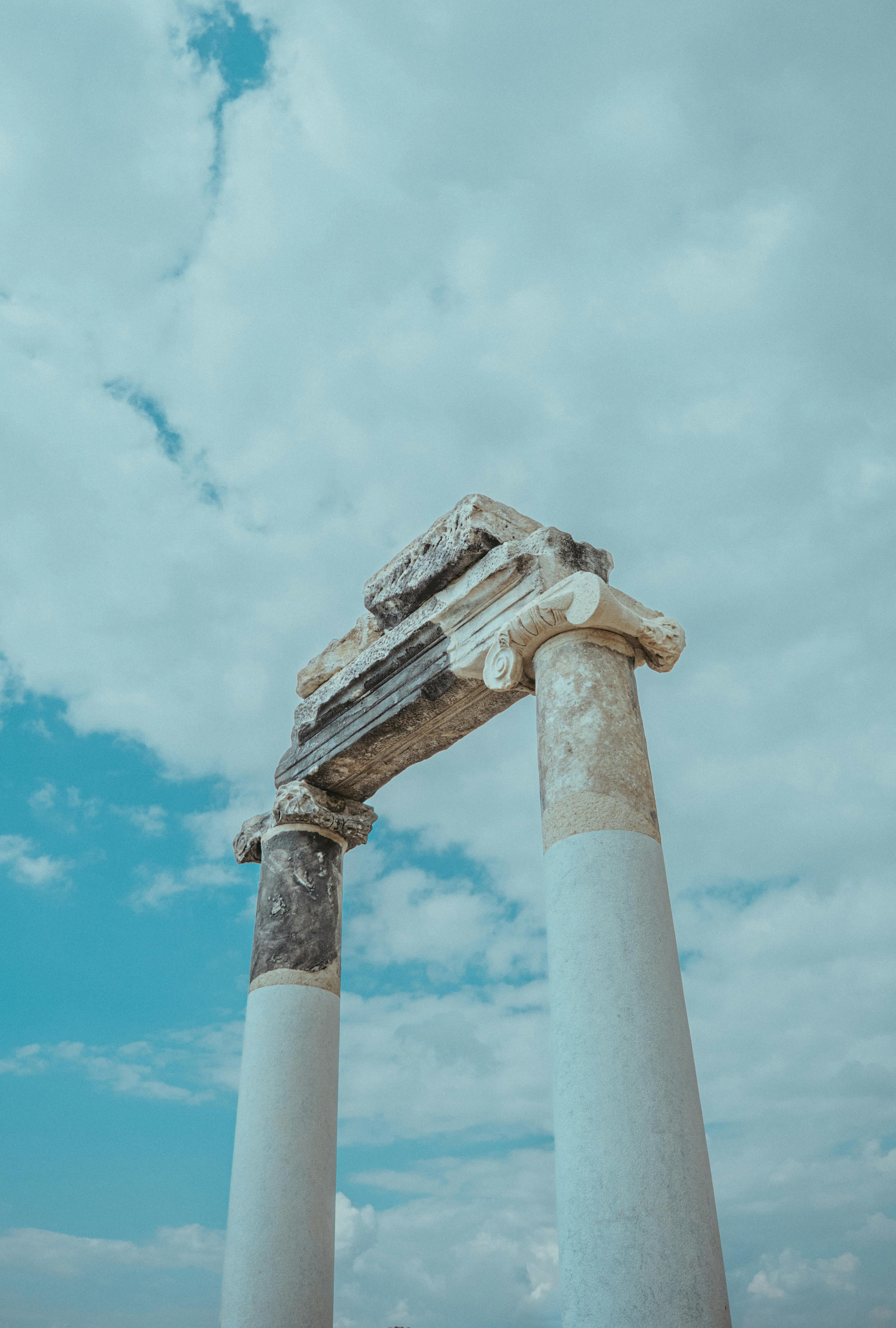 Ancient Green Columns · Free Stock Photo
