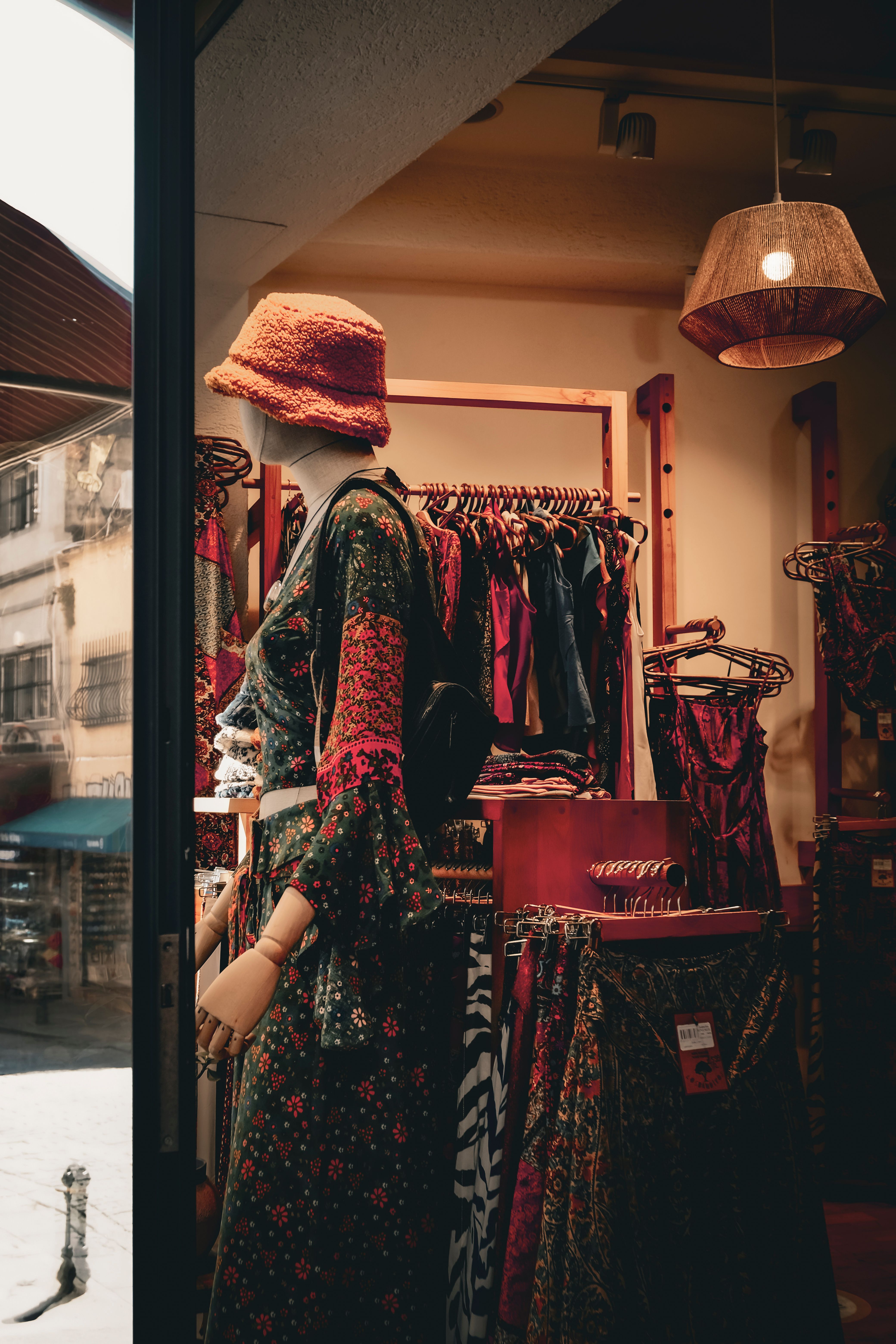 ın Shop Display Photos, Download The BEST Free ın Shop Display Stock ...