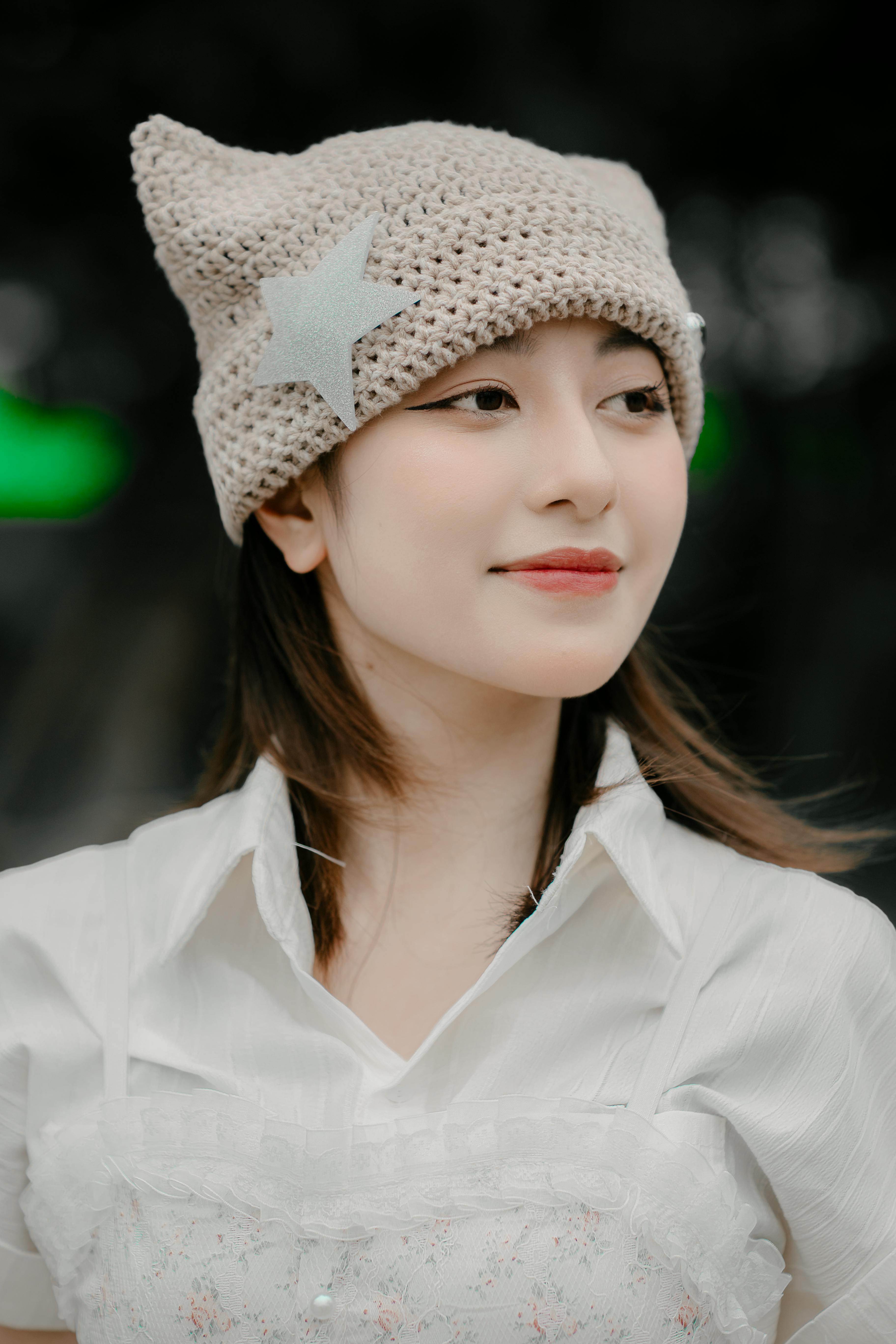 A Lady Smiling Facing Forward Photos, Download The BEST Free A Lady ...