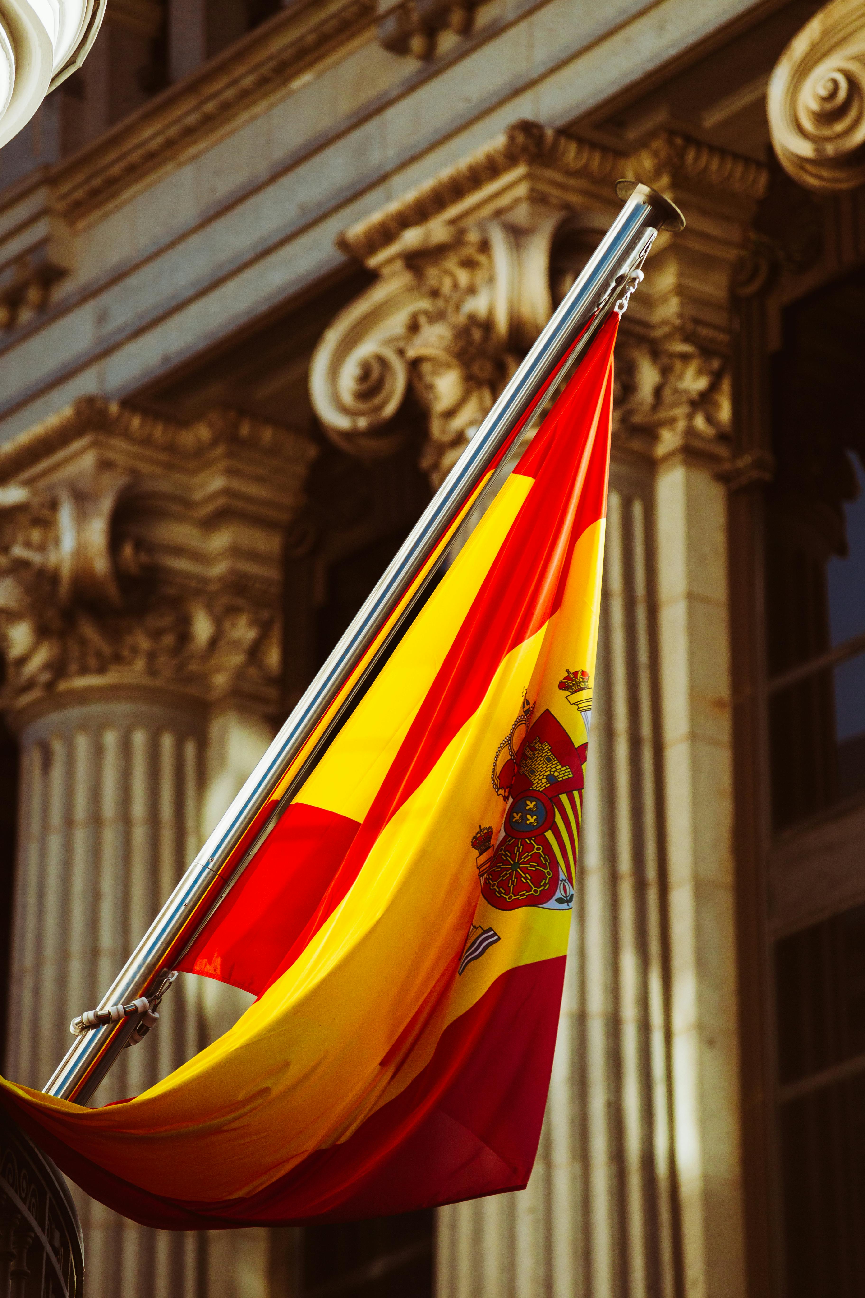 Spanish Flag on Pole · Free Stock Photo