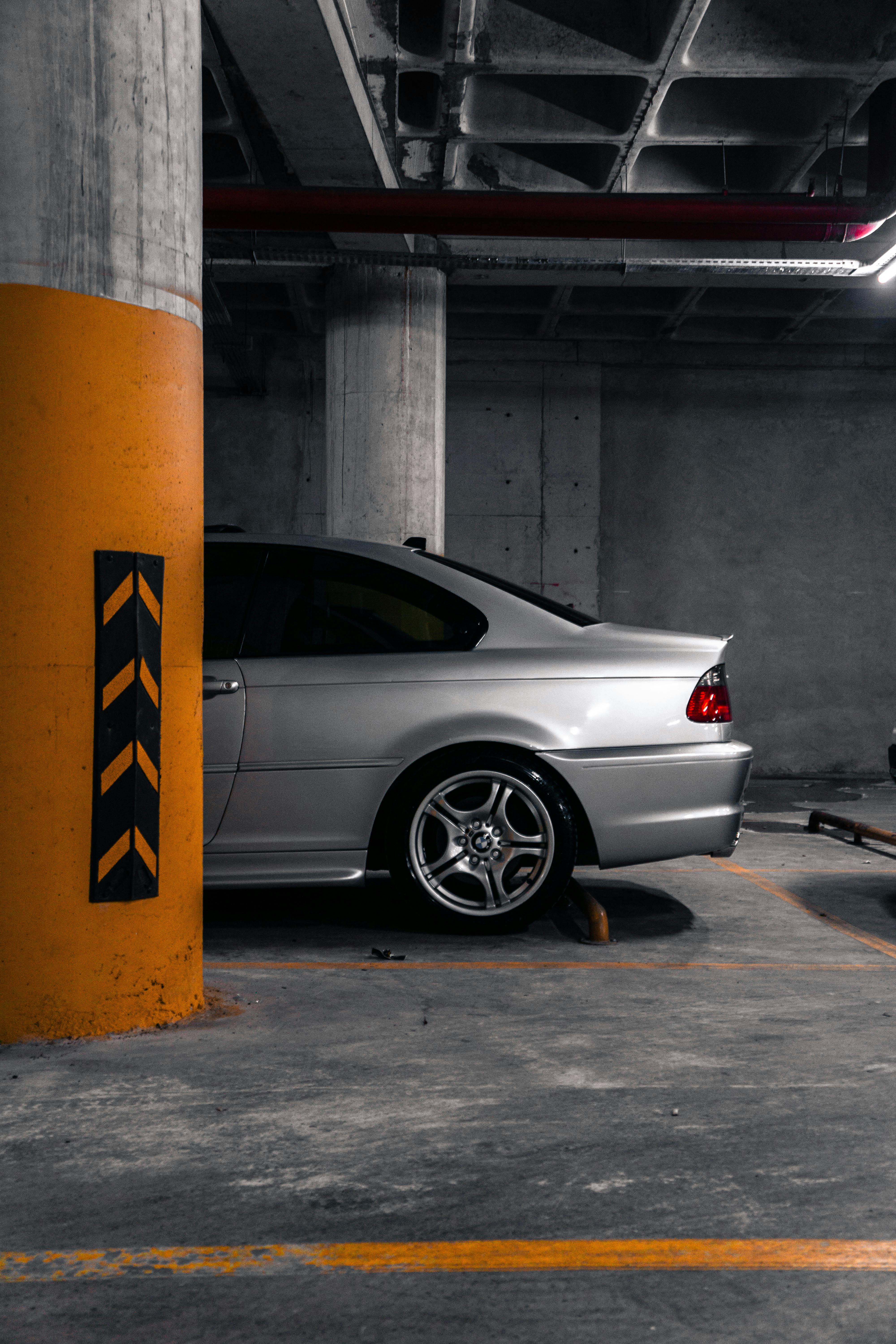 Car in Parking Garage · Free Stock Photo
