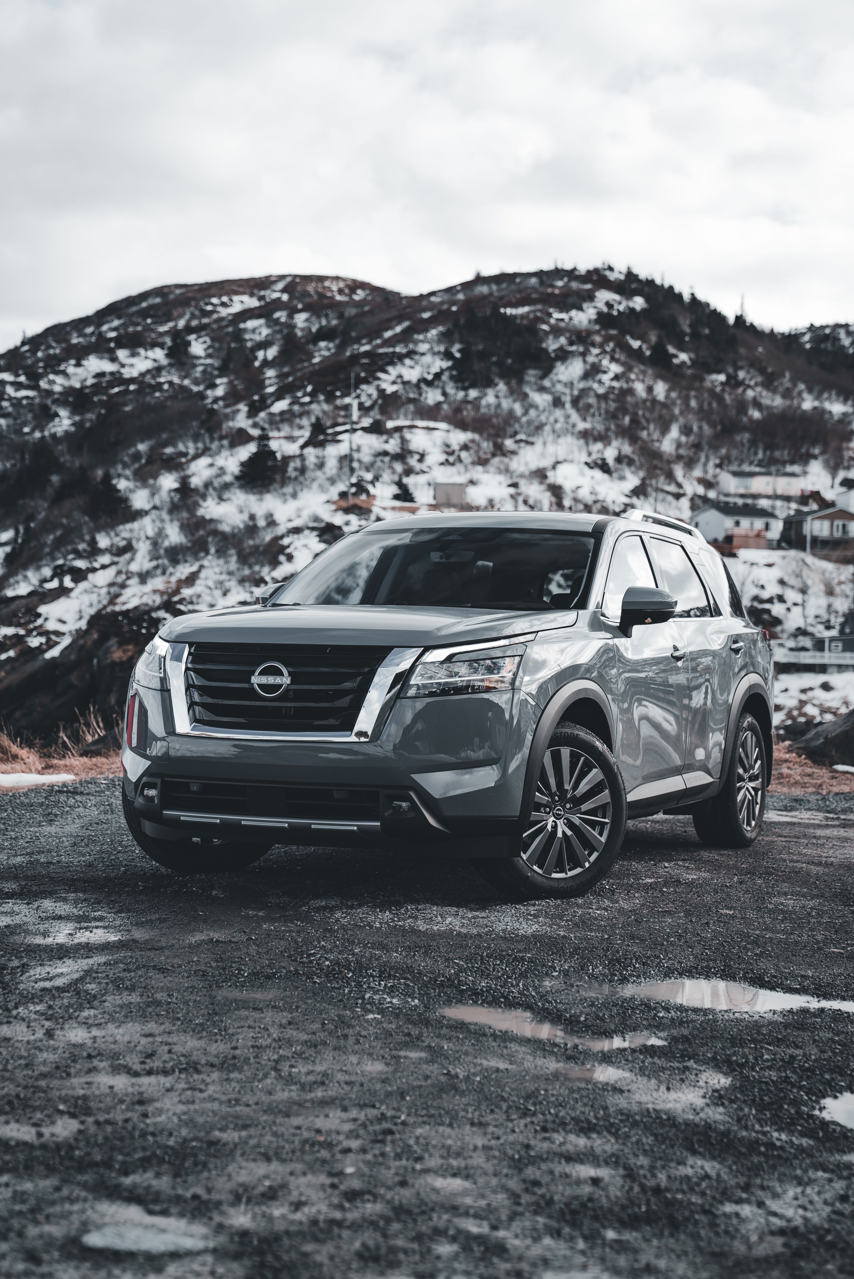 Nissan Pathfinder Car · Free Stock Photo