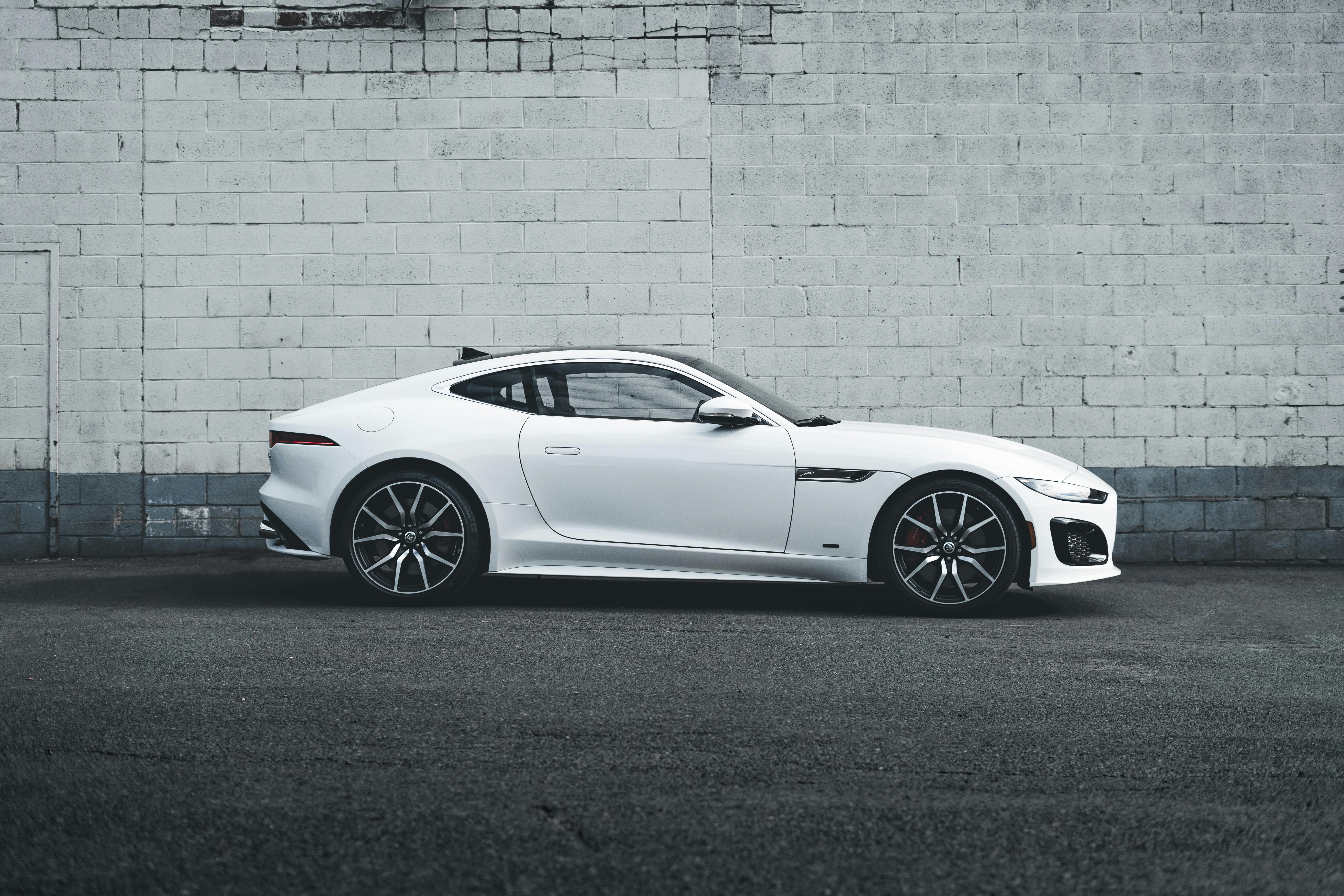 White Jaguar F Type · Free Stock Photo