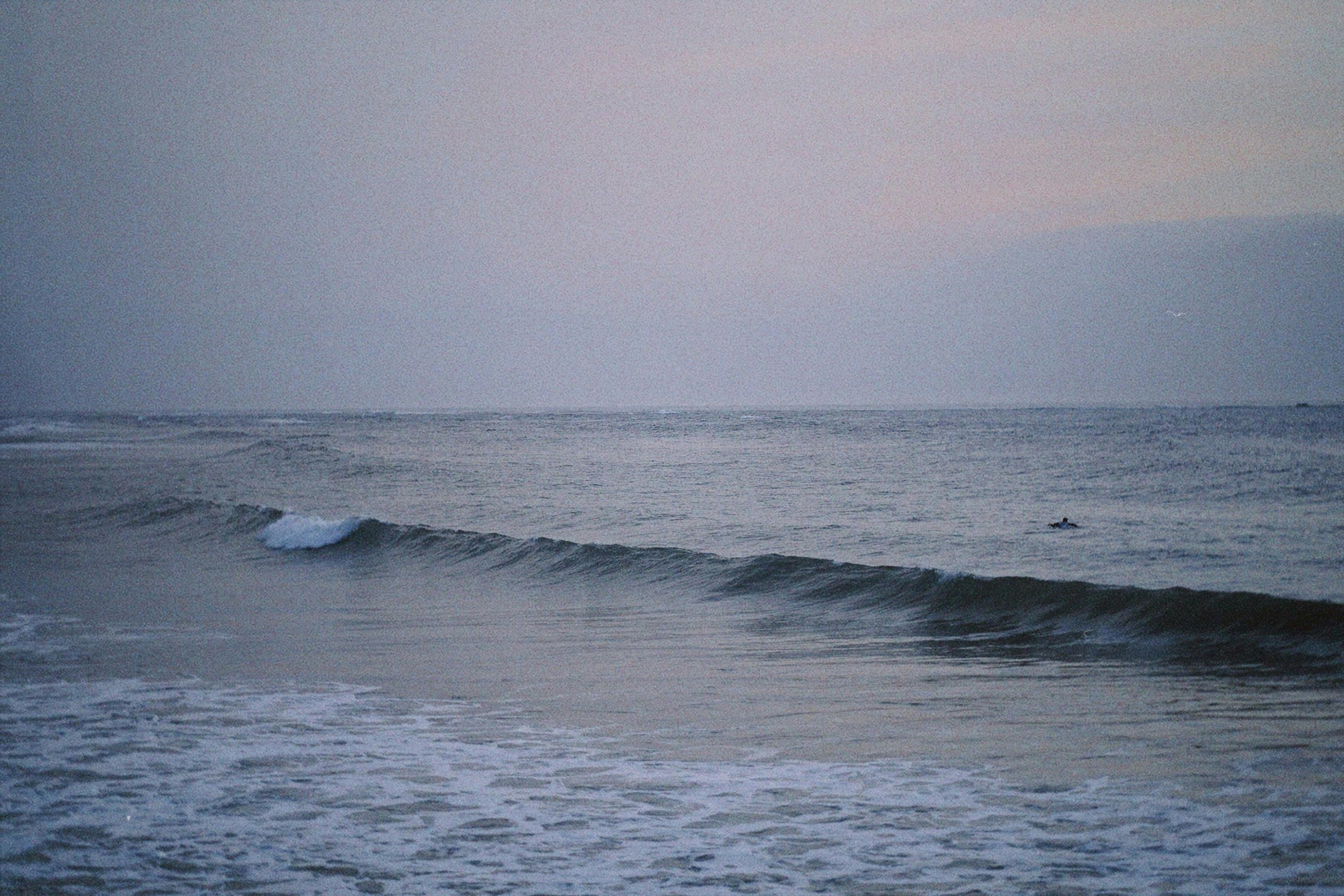 Ocean at Dawn · Free Stock Photo