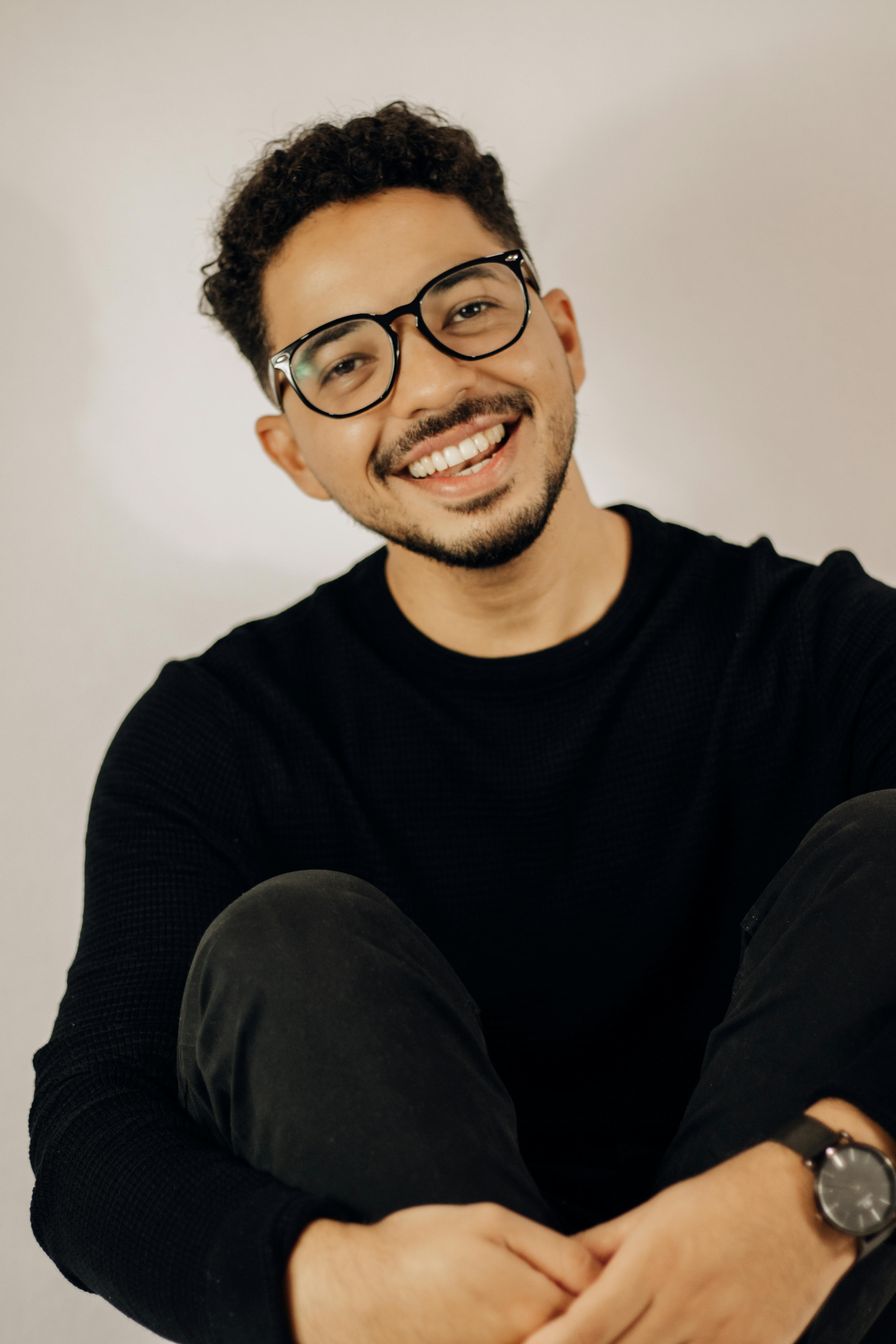 Face Web Photos, Download The BEST Free Face Web Stock Photos & HD Images