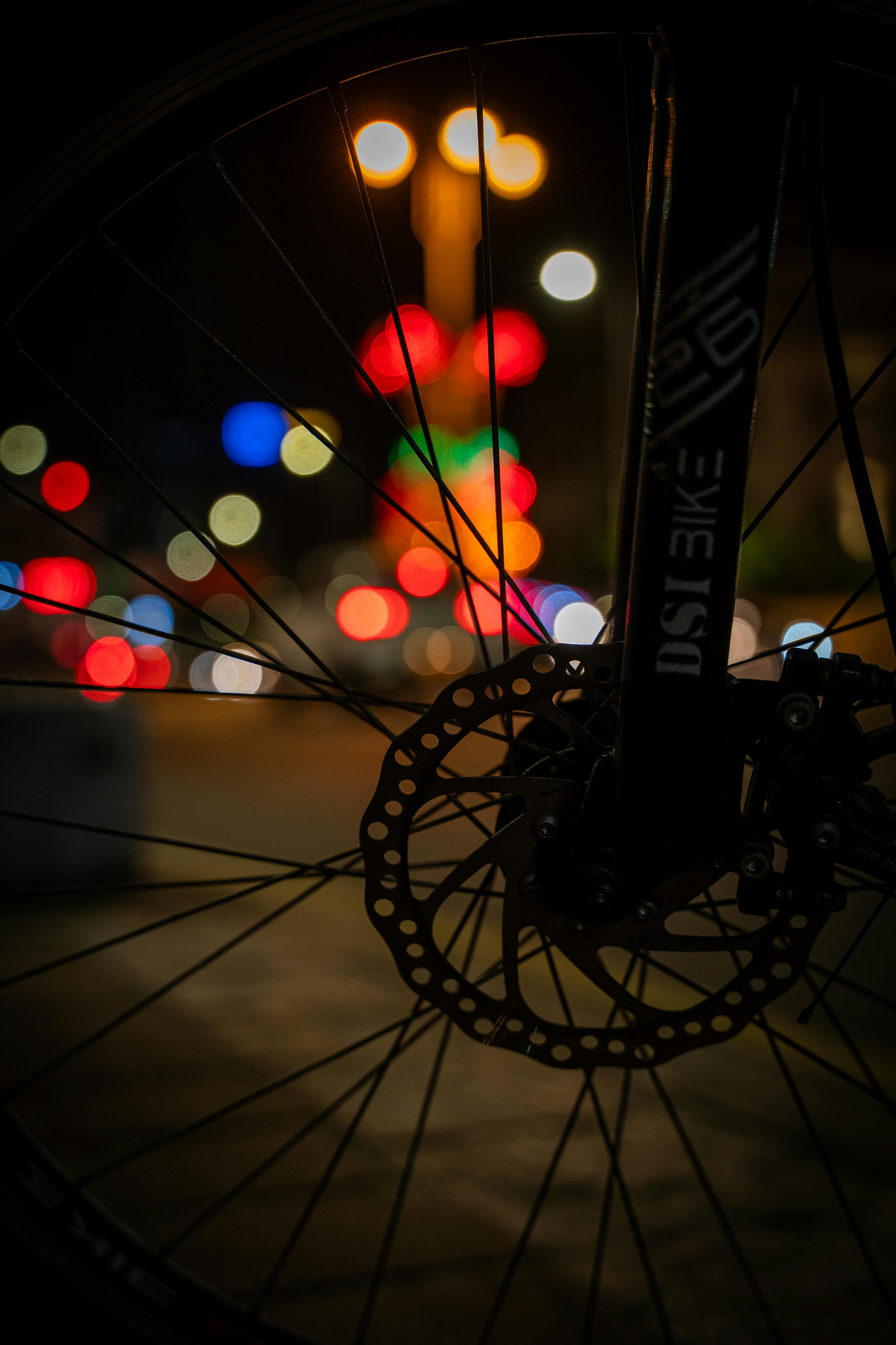 Spinner Rims Photos, Download The BEST Free Spinner Rims Stock Photos ...