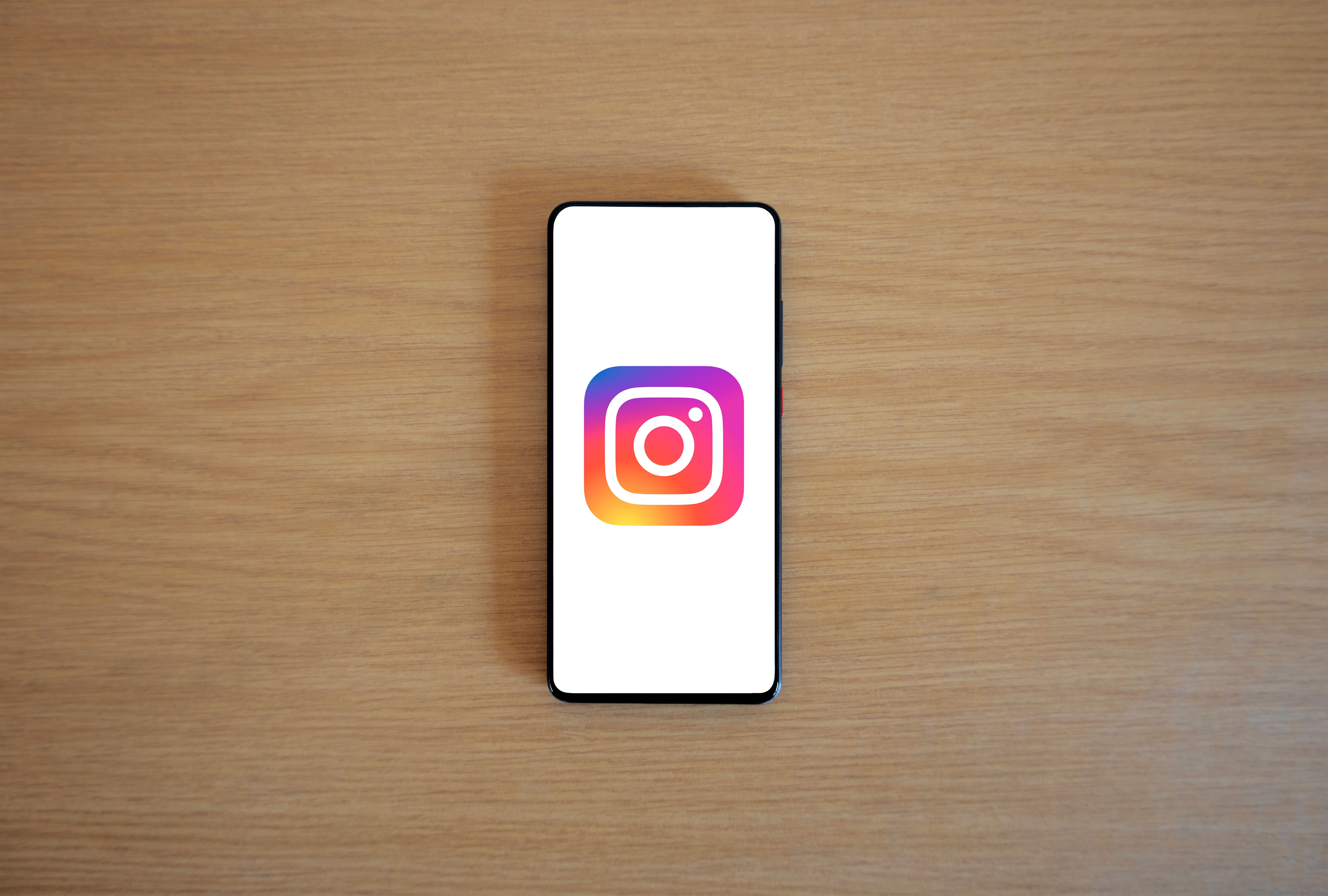 Instagram Laptop Photos, Download The BEST Free Instagram Laptop Stock ...