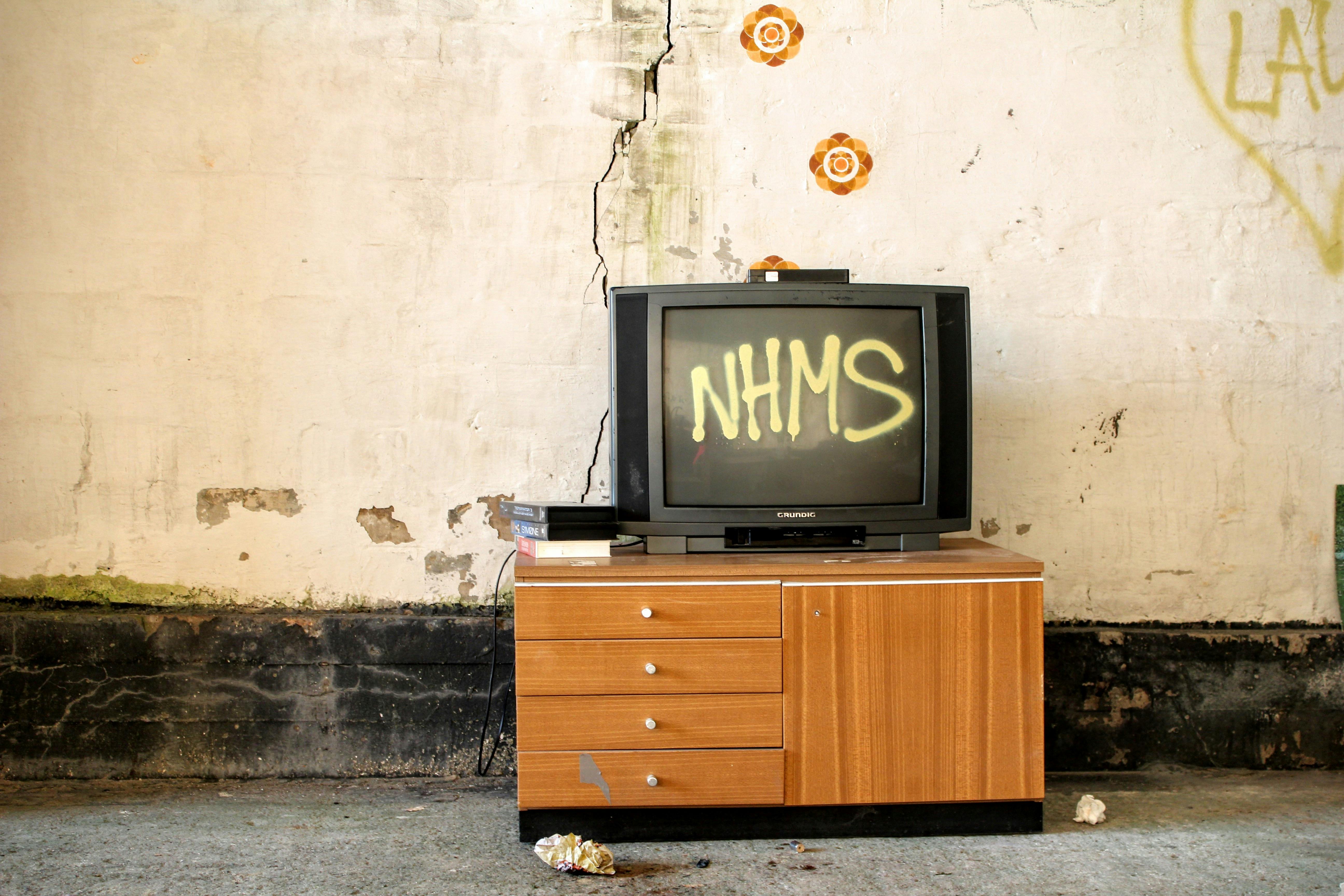 1000+ Interesting Retro Tv Photos · Pexels · Free Stock Photos