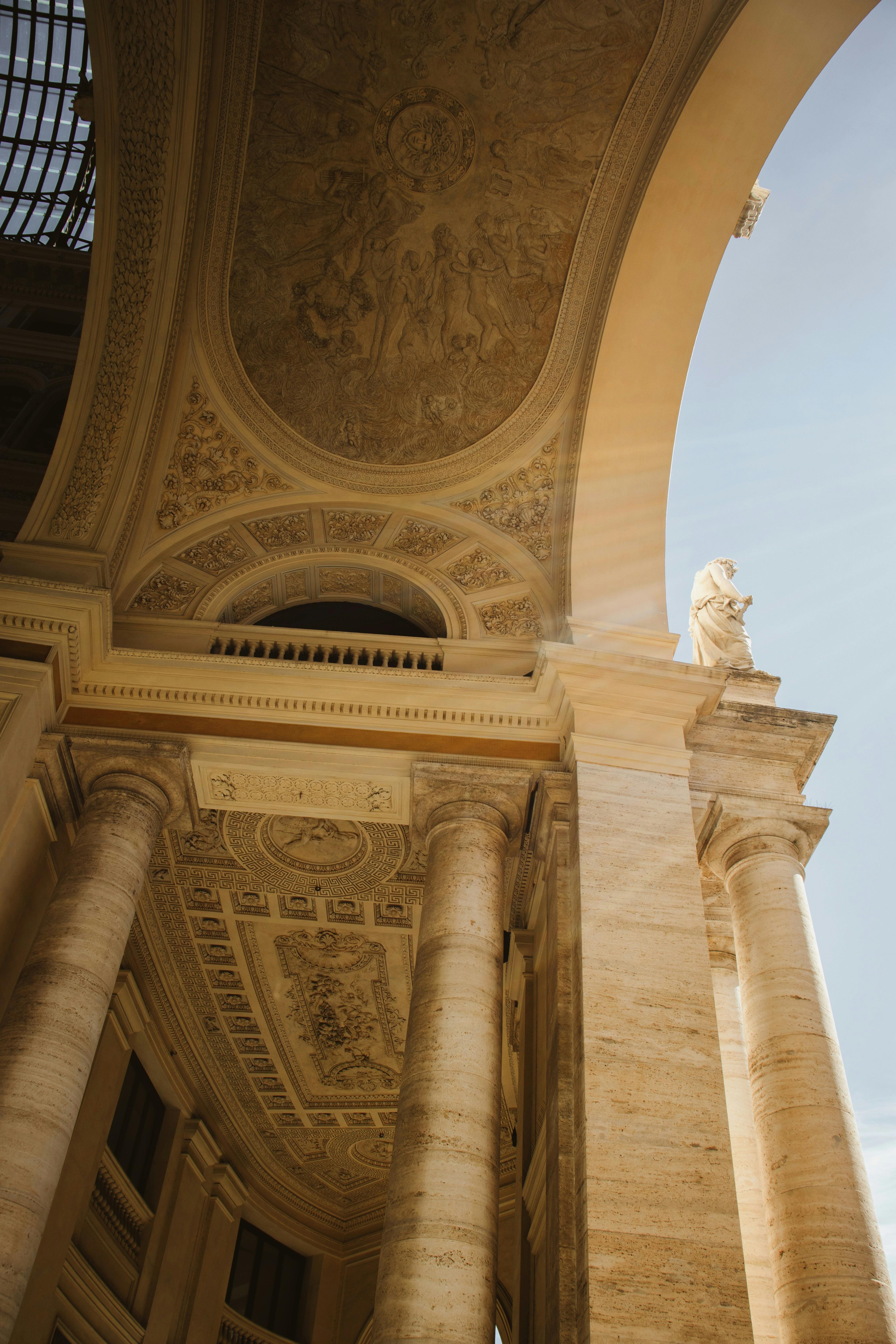 Bas Reliefs of Saint Peters · Free Stock Photo