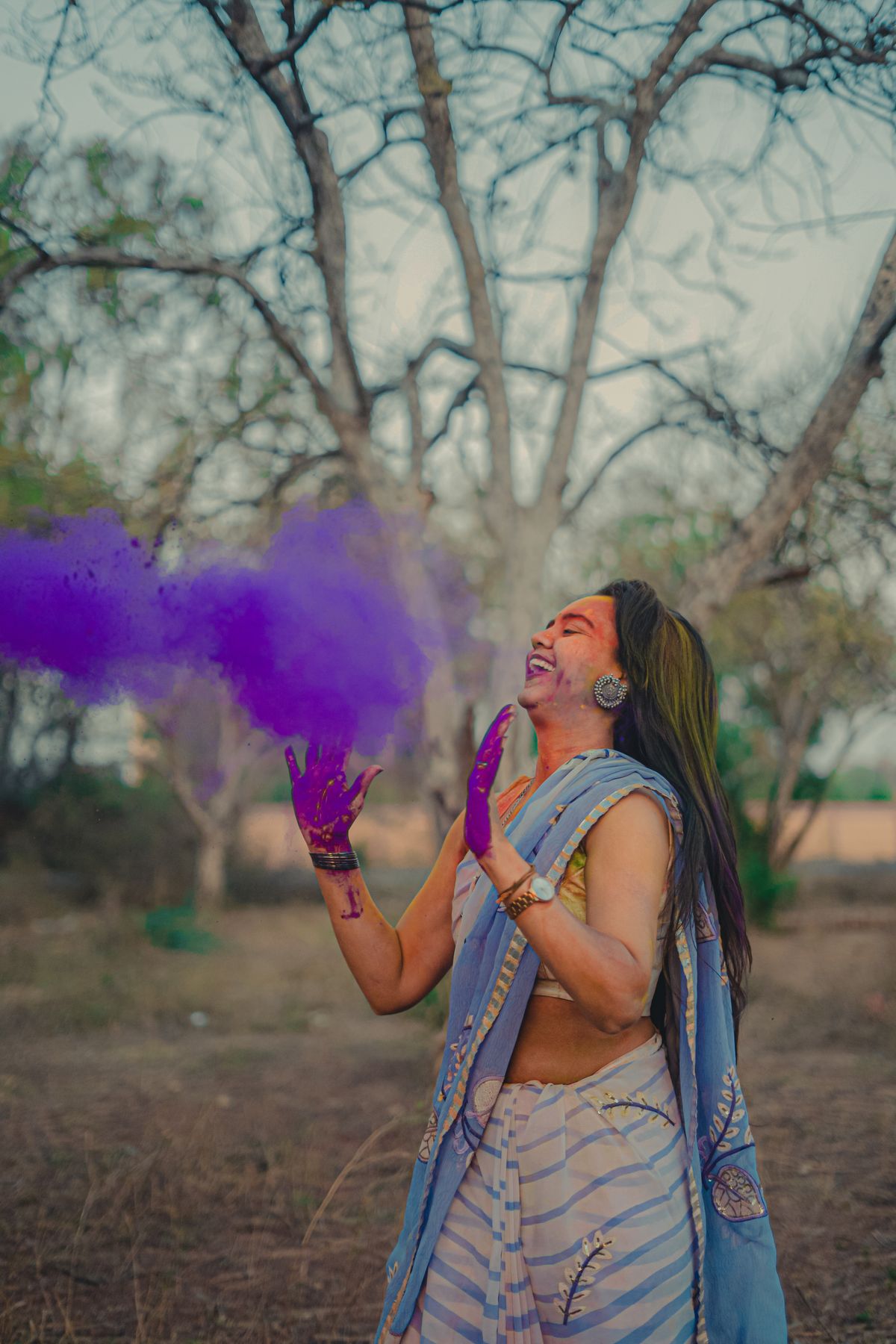 Holi Photoshoot Ideas Photos, Download The BEST Free Holi Photoshoot ...