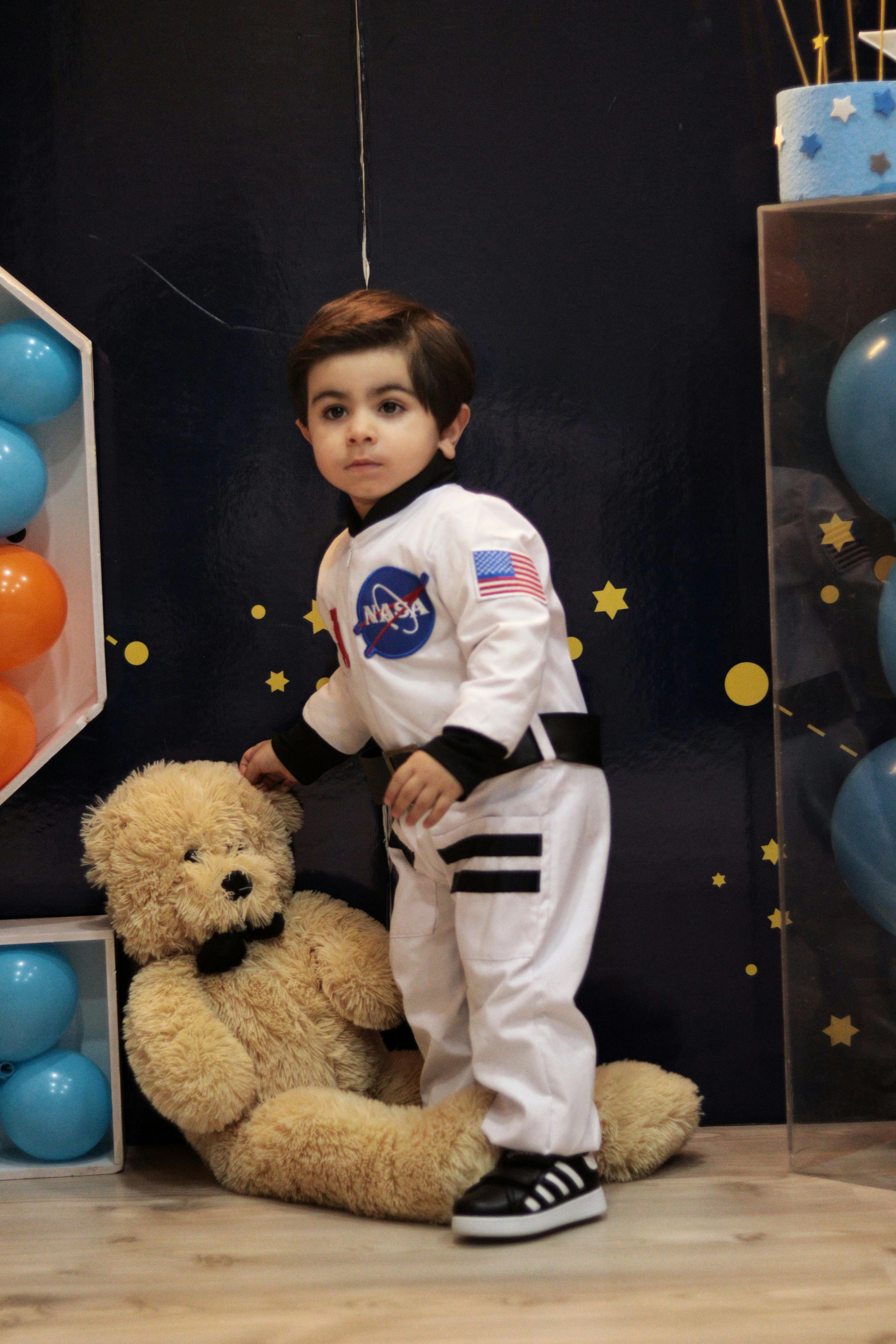 School Kids With Navy Blue Suit Togheter Kids Photos, Download The BEST ...