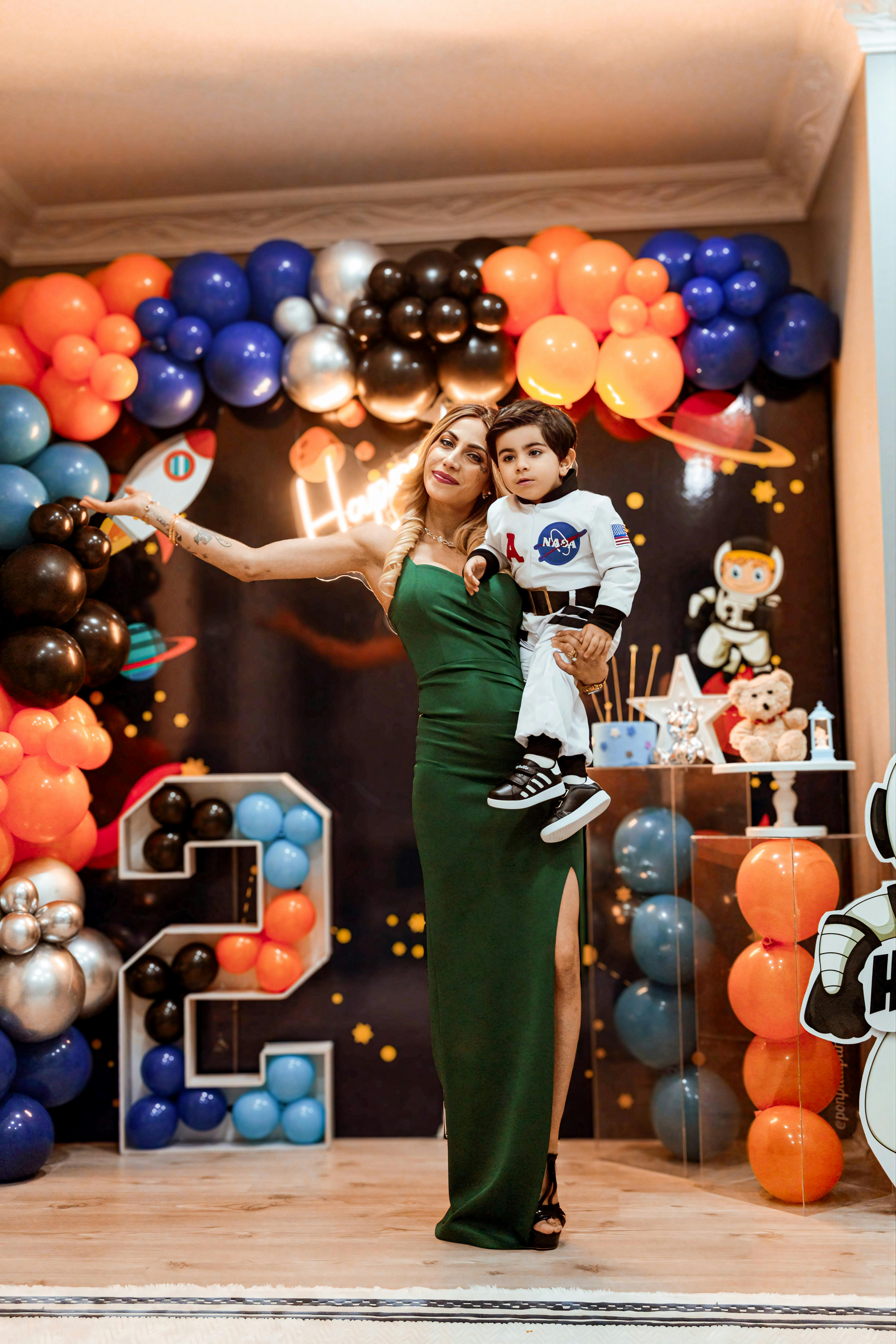 Mom Nasa Photos, Download The BEST Free Mom Nasa Stock Photos & HD Images