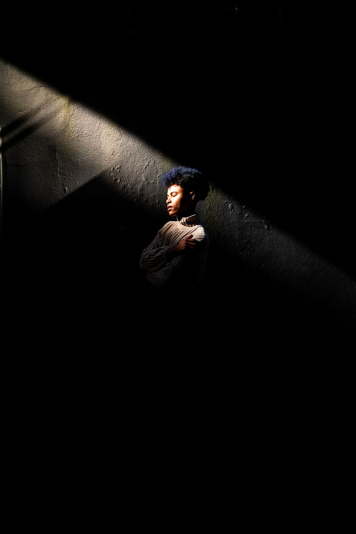 Man Standing In Darkness Photos, Download The BEST Free Man Standing In ...