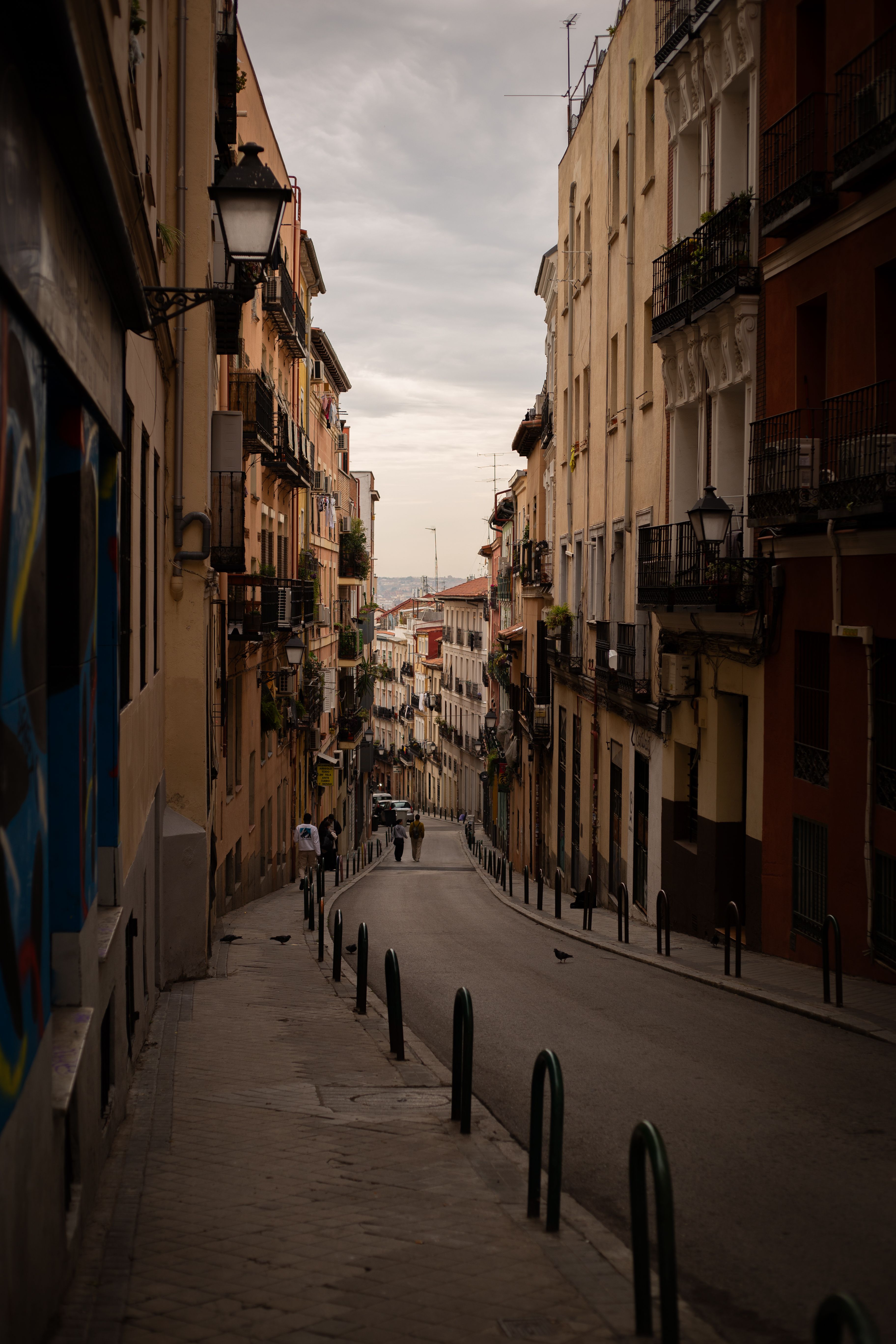 Residential Buildings along Street · Free Stock Photo