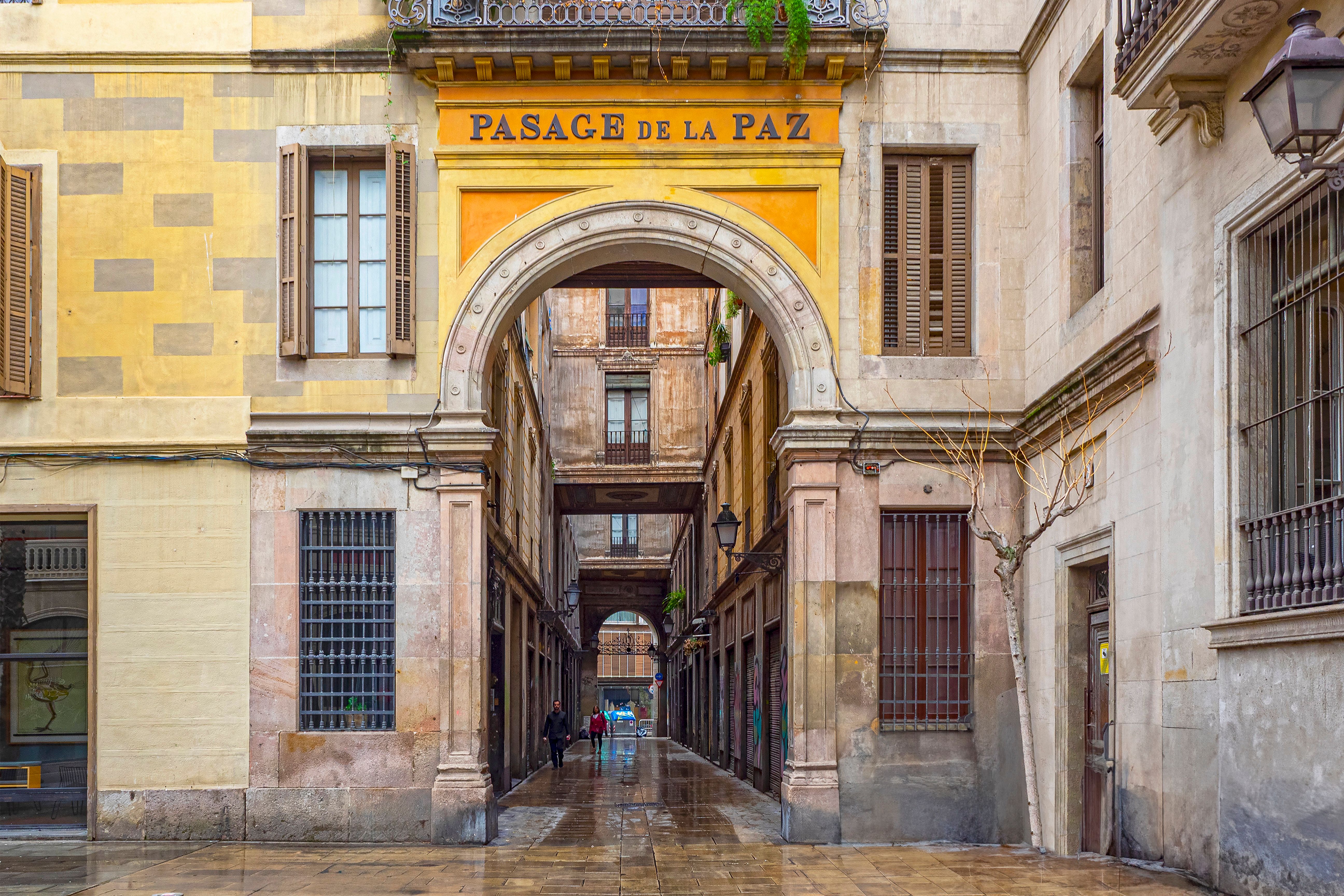 Passatge de la Pau in Barcelona · Free Stock Photo