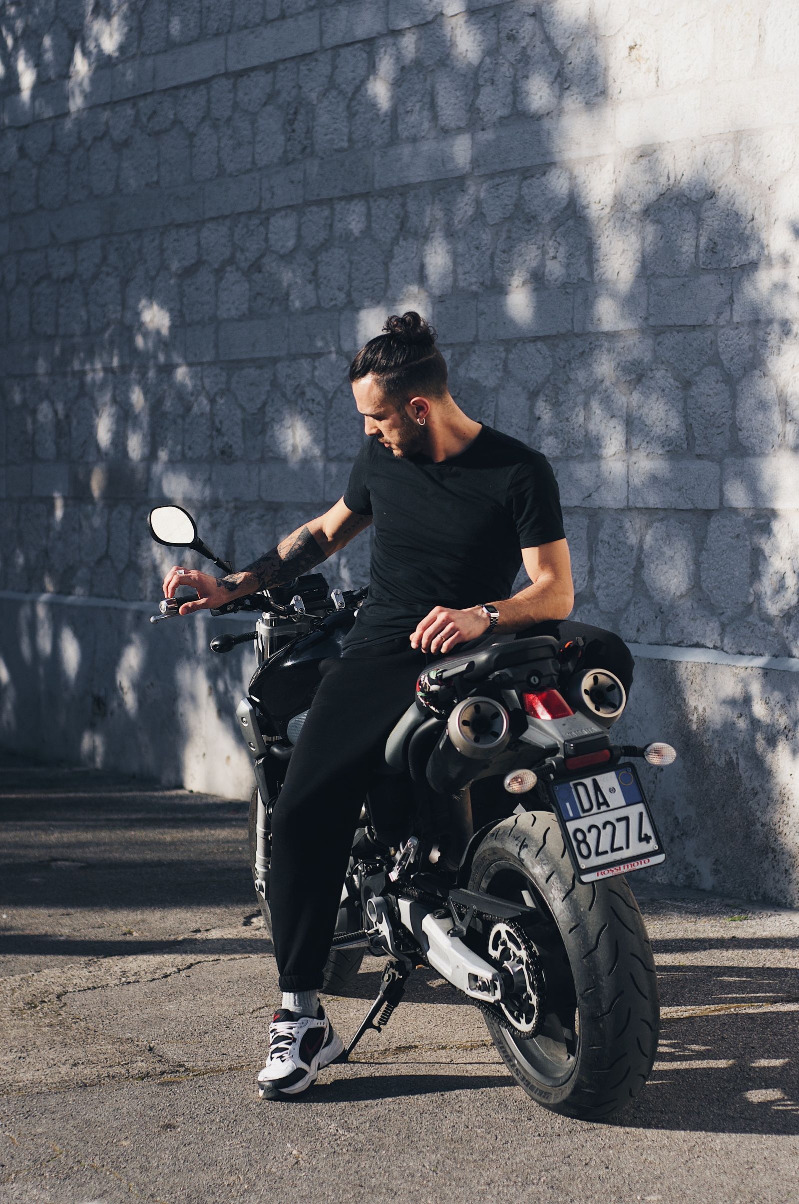Men Sitting On Motorcycle Photos, Download The BEST Free Men Sitting On ...