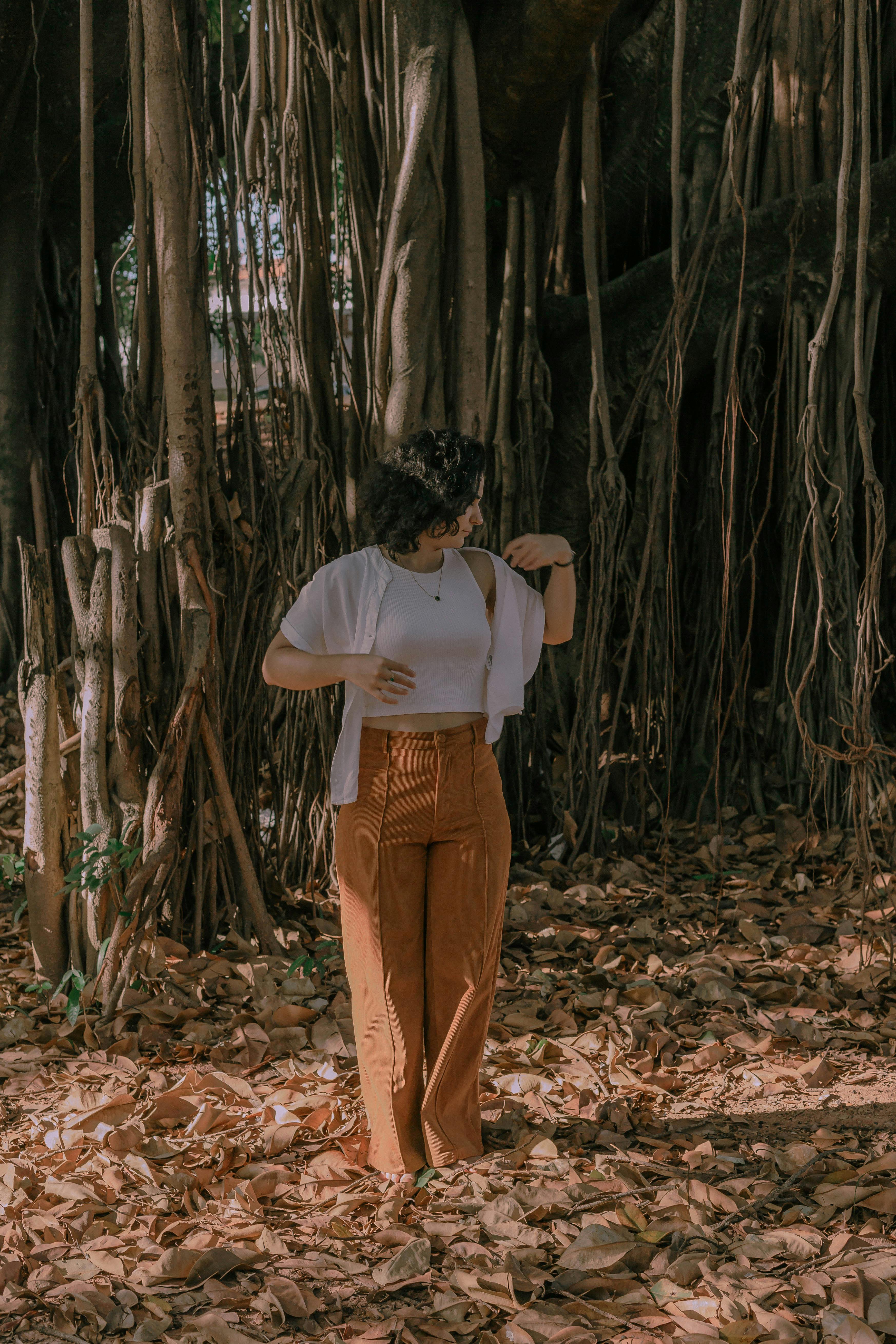 Women Model Photo Pose, Short Dress Photos, Download The BEST Free ...