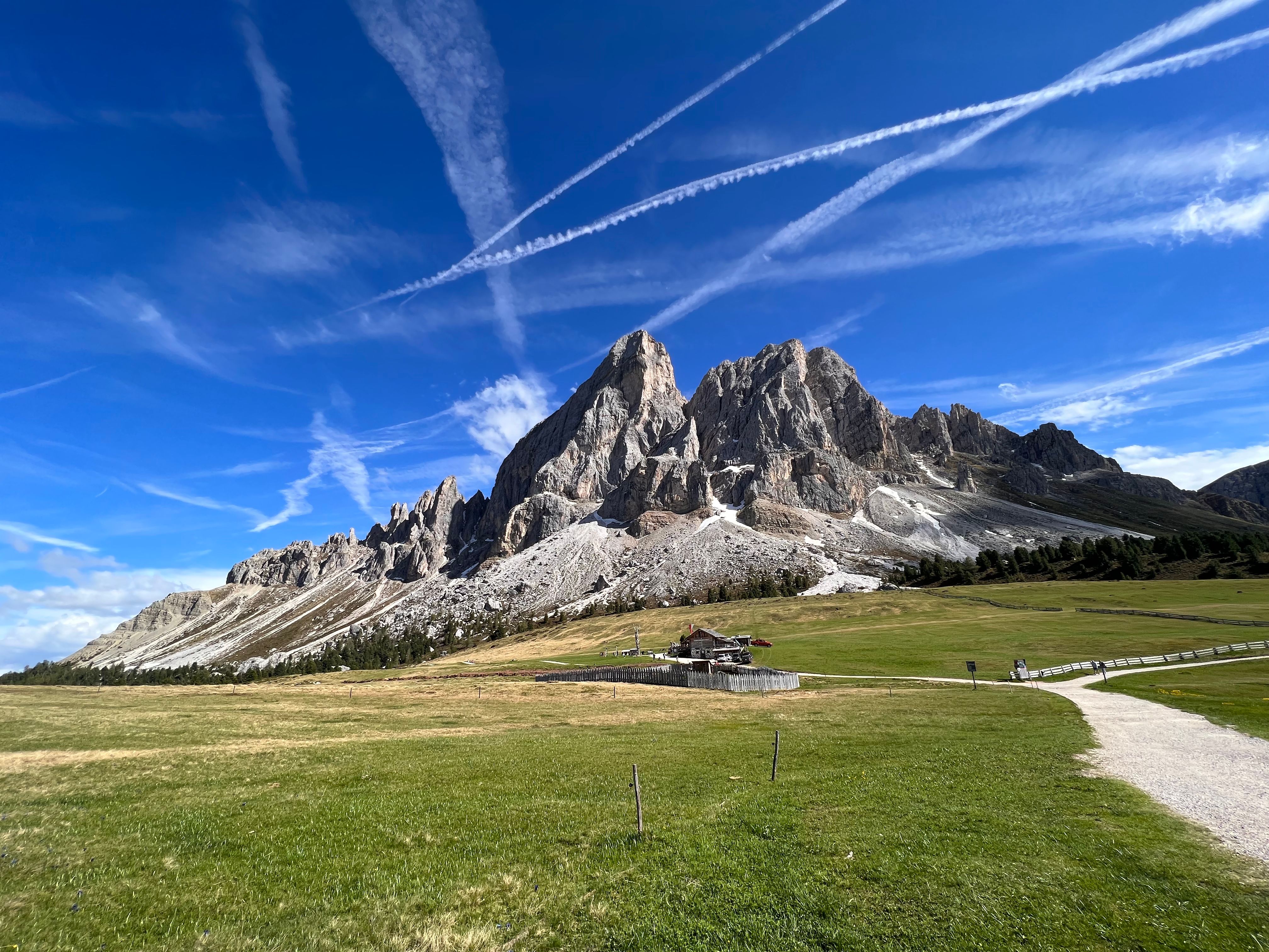 Grassland and Mountains in Dolomites in Italy · Free Stock Photo