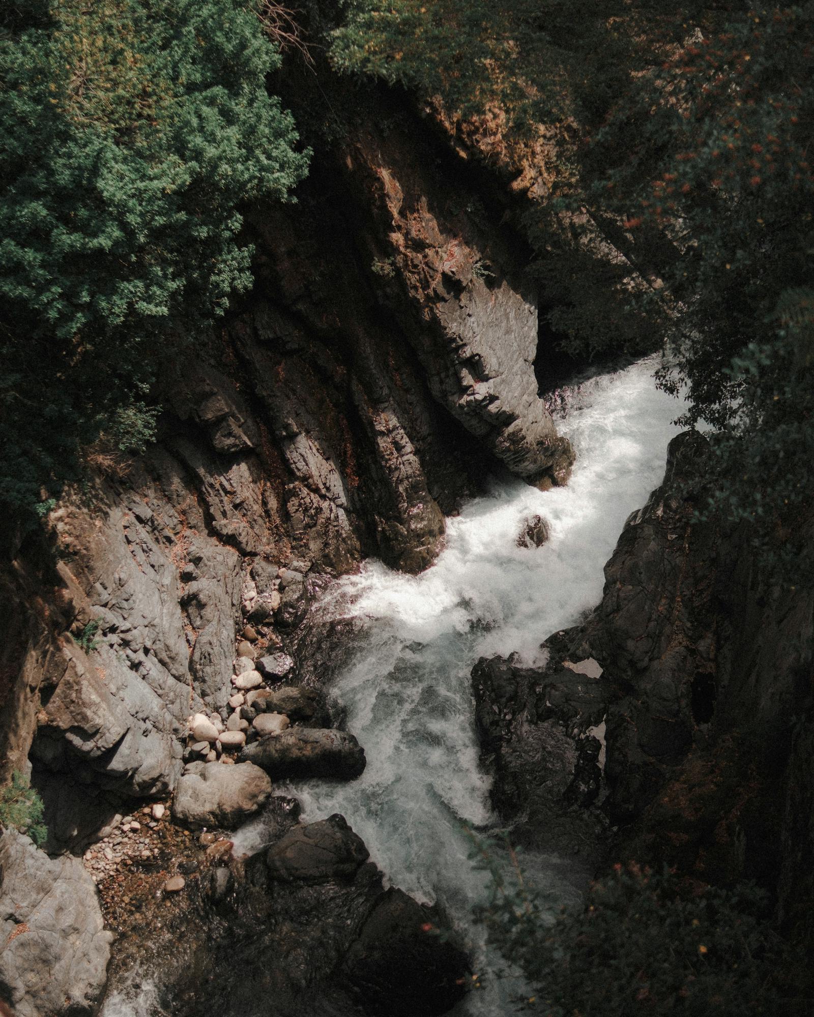 Rushing Water Photos, Download The BEST Free Rushing Water Stock Photos ...