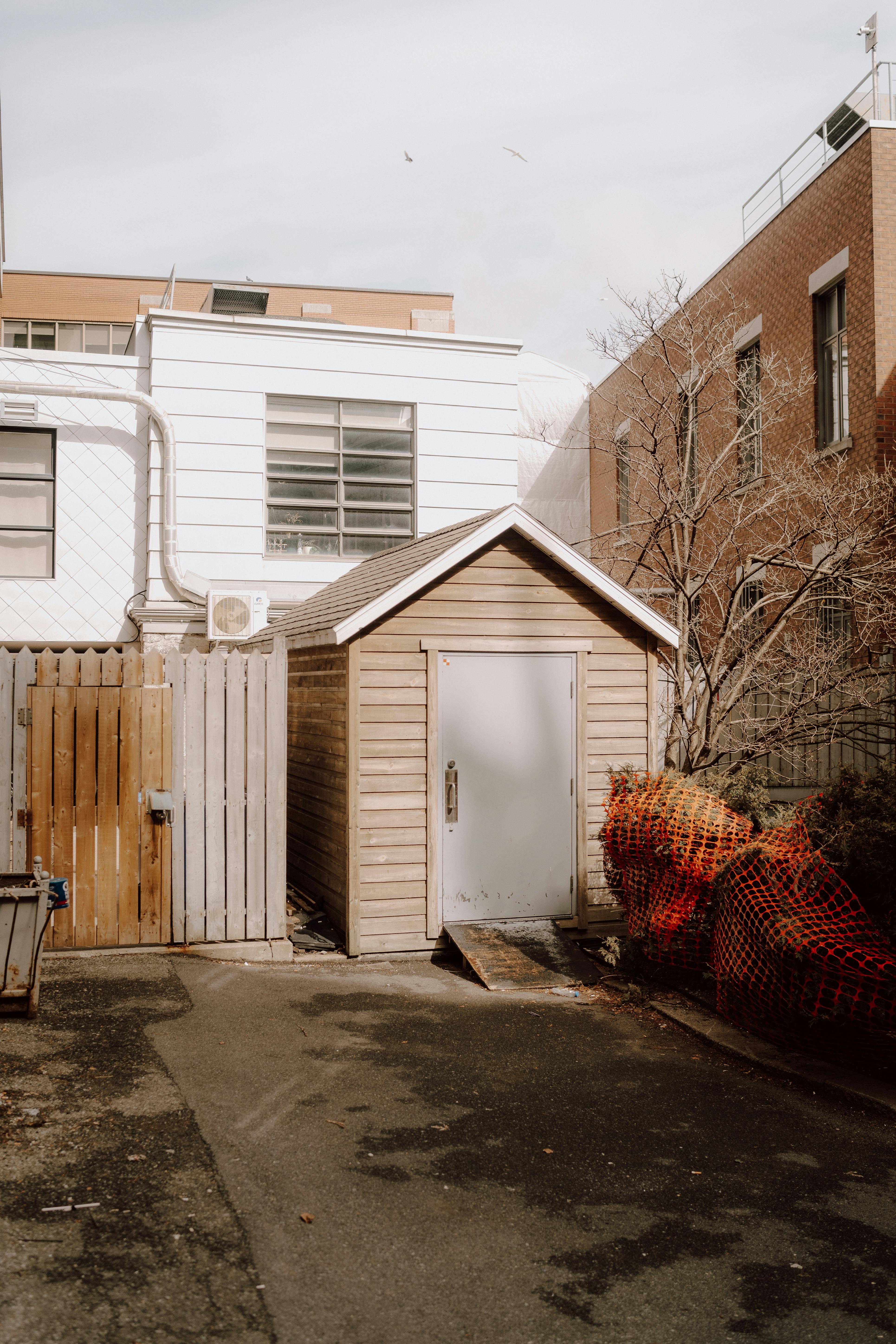 Wacky Shack Photos, Download The BEST Free Wacky Shack Stock Photos ...