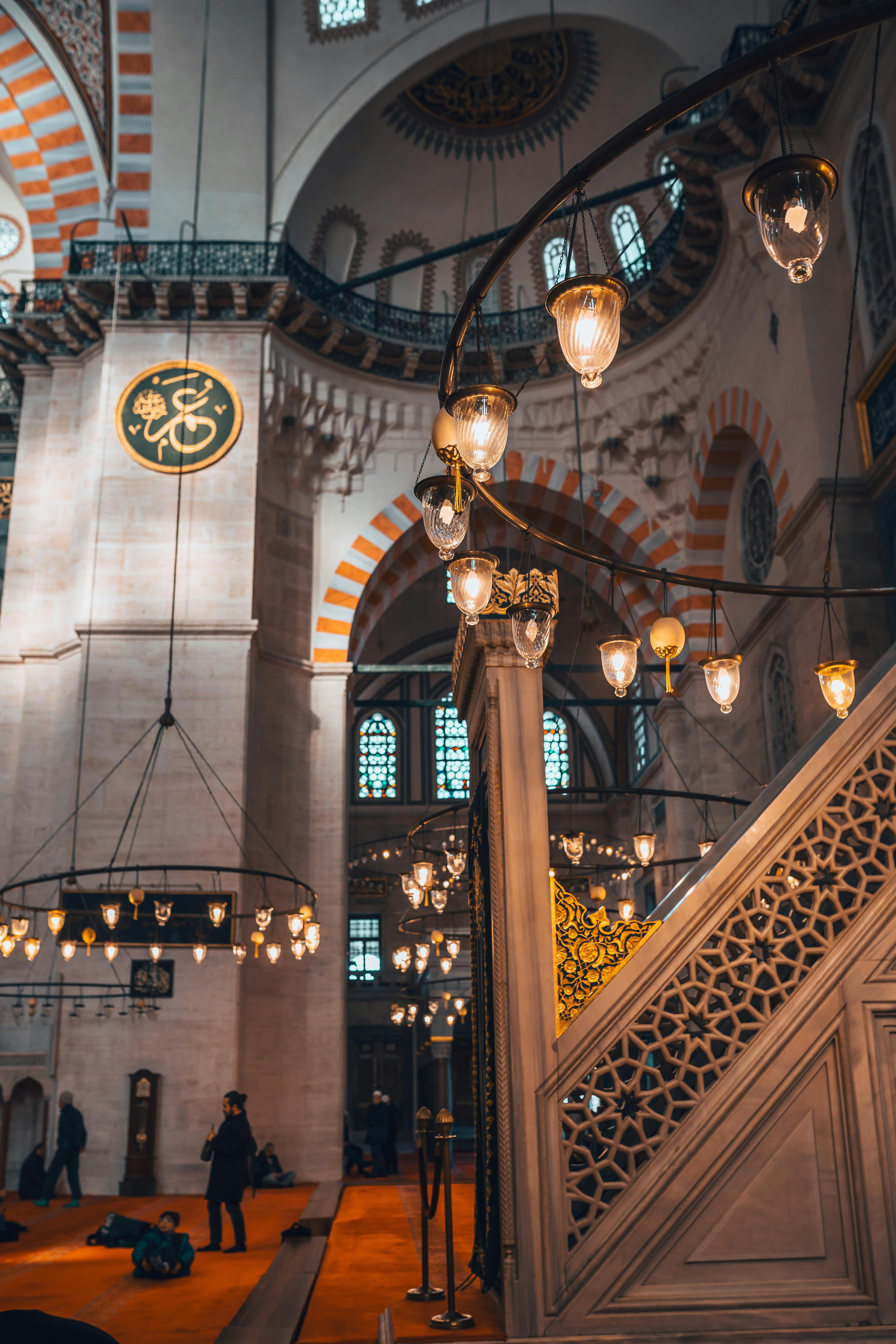 Minbar in the Prayer Hall of the Mosque · Free Stock Photo