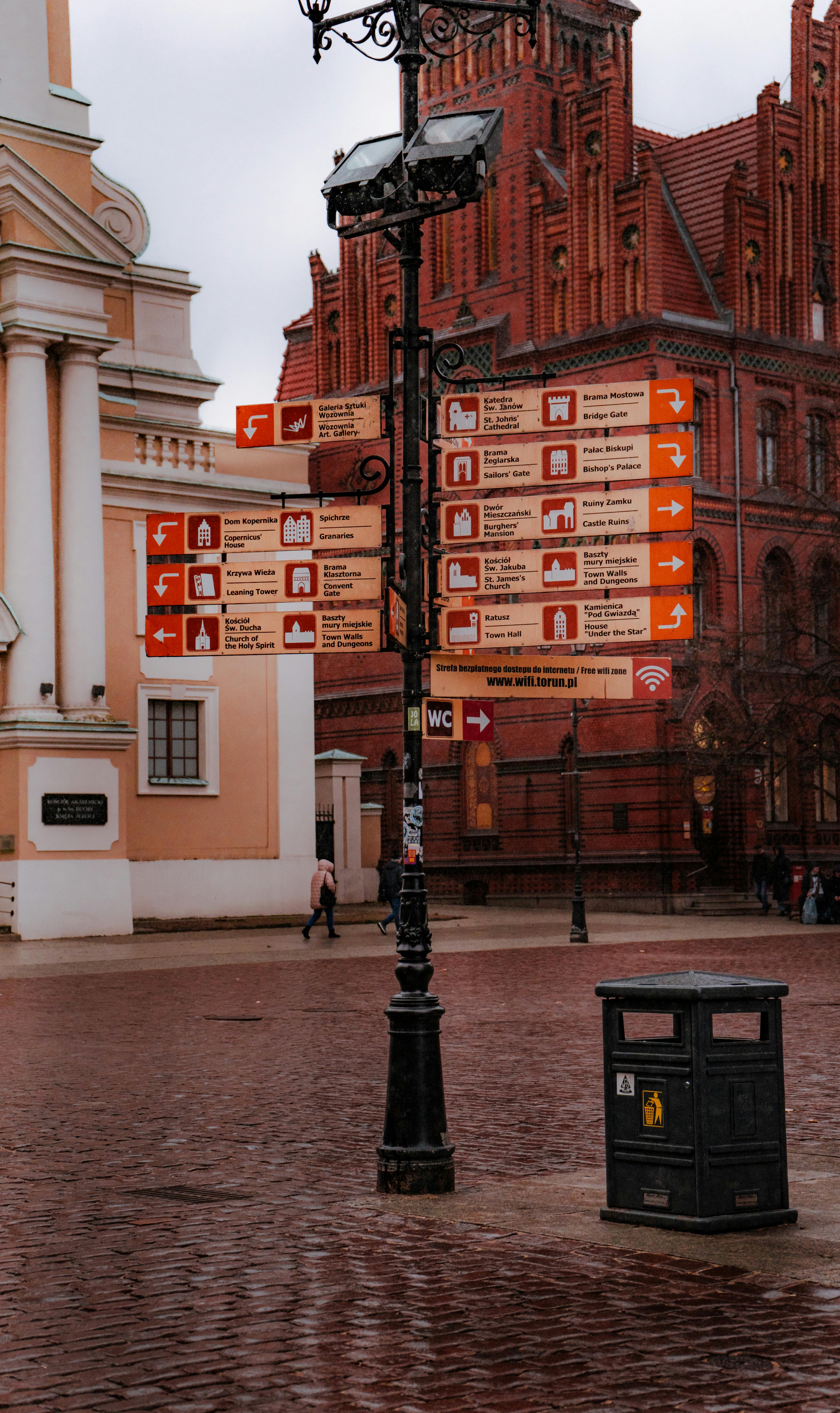 Street Signs ะ้ฟร Photos, Download The BEST Free Street Signs ะ้ฟร ...