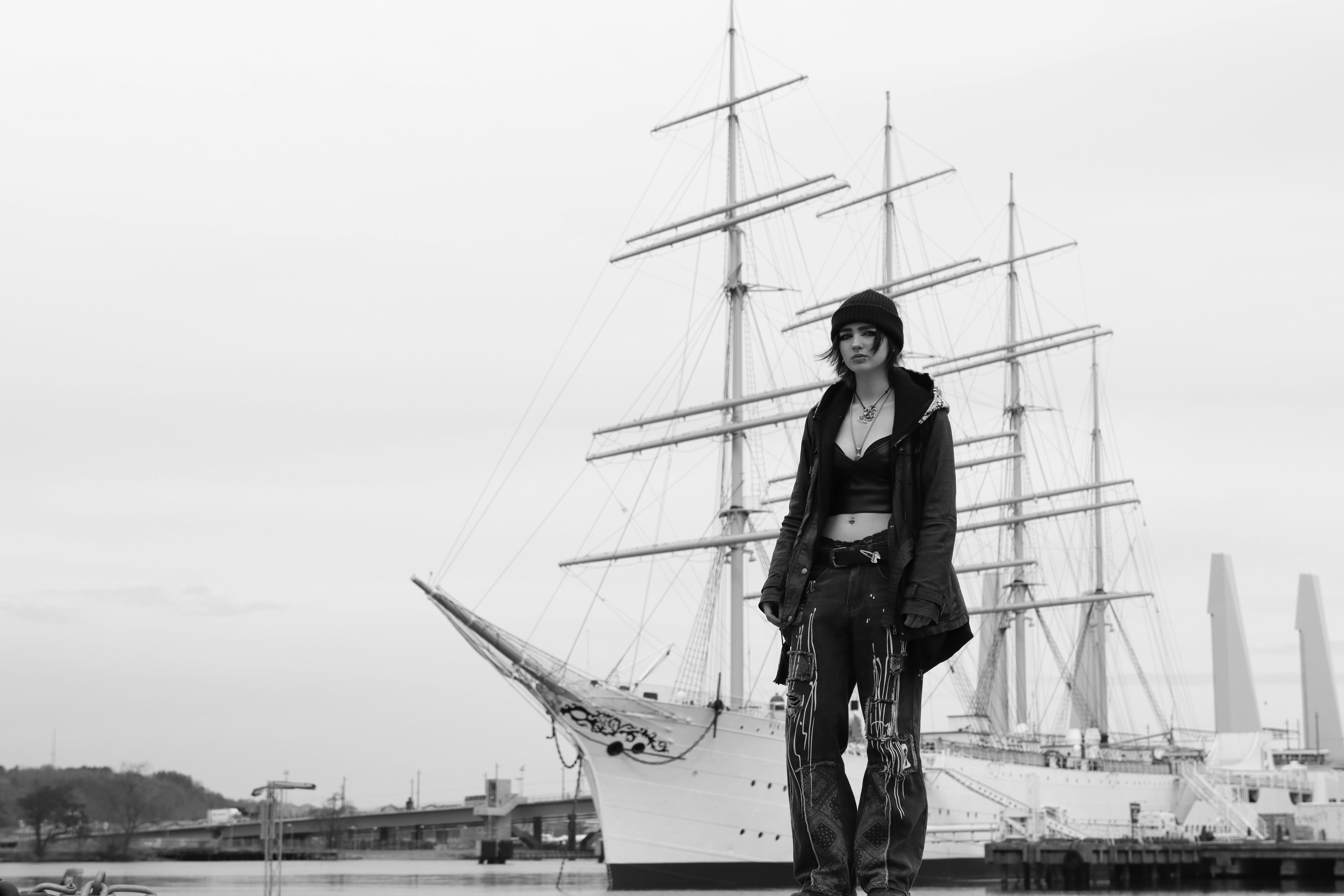 Model Mast Photos, Download The BEST Free Model Mast Stock Photos & HD ...