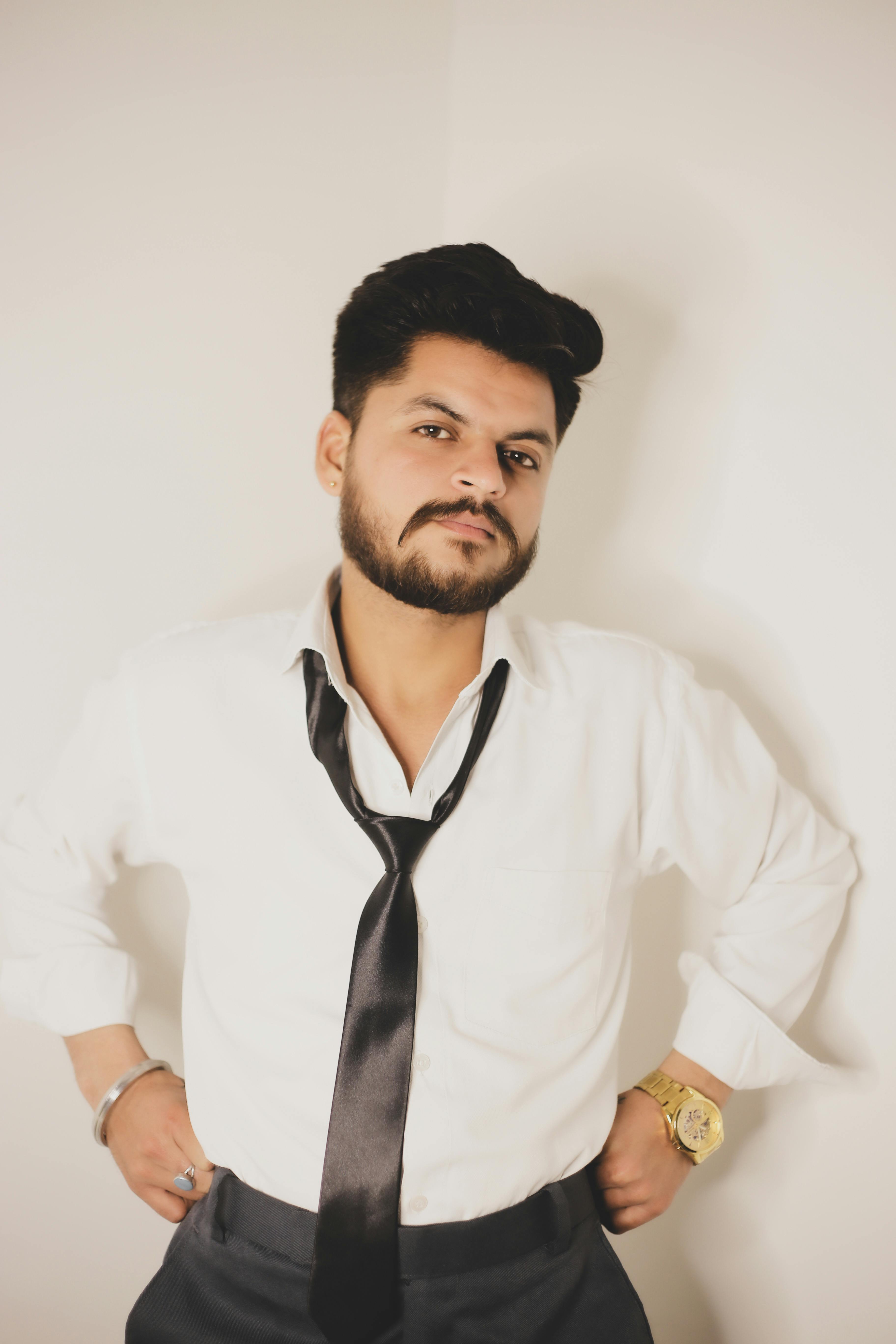 Mens Poses Photos, Download The BEST Free Mens Poses Stock Photos & HD ...