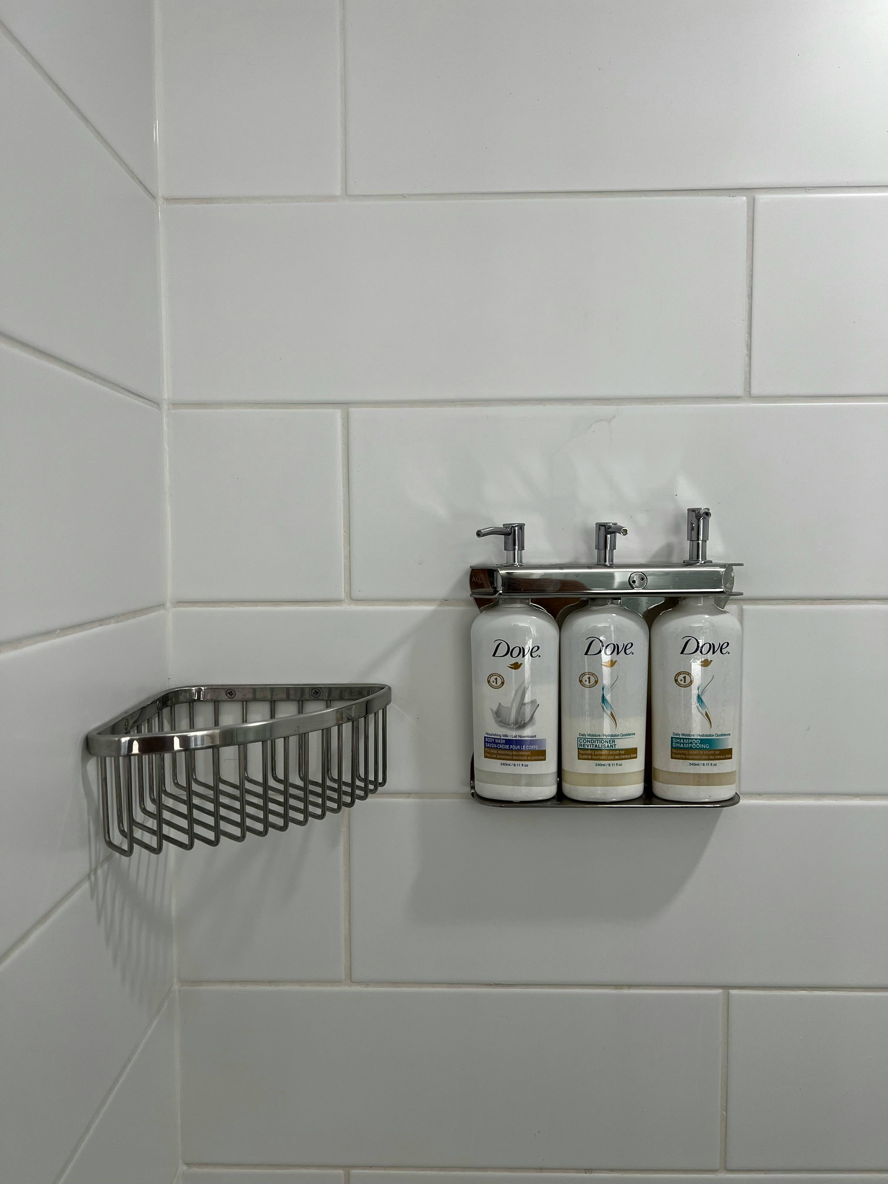 Shower Gels Photos, Download The BEST Free Shower Gels Stock Photos ...