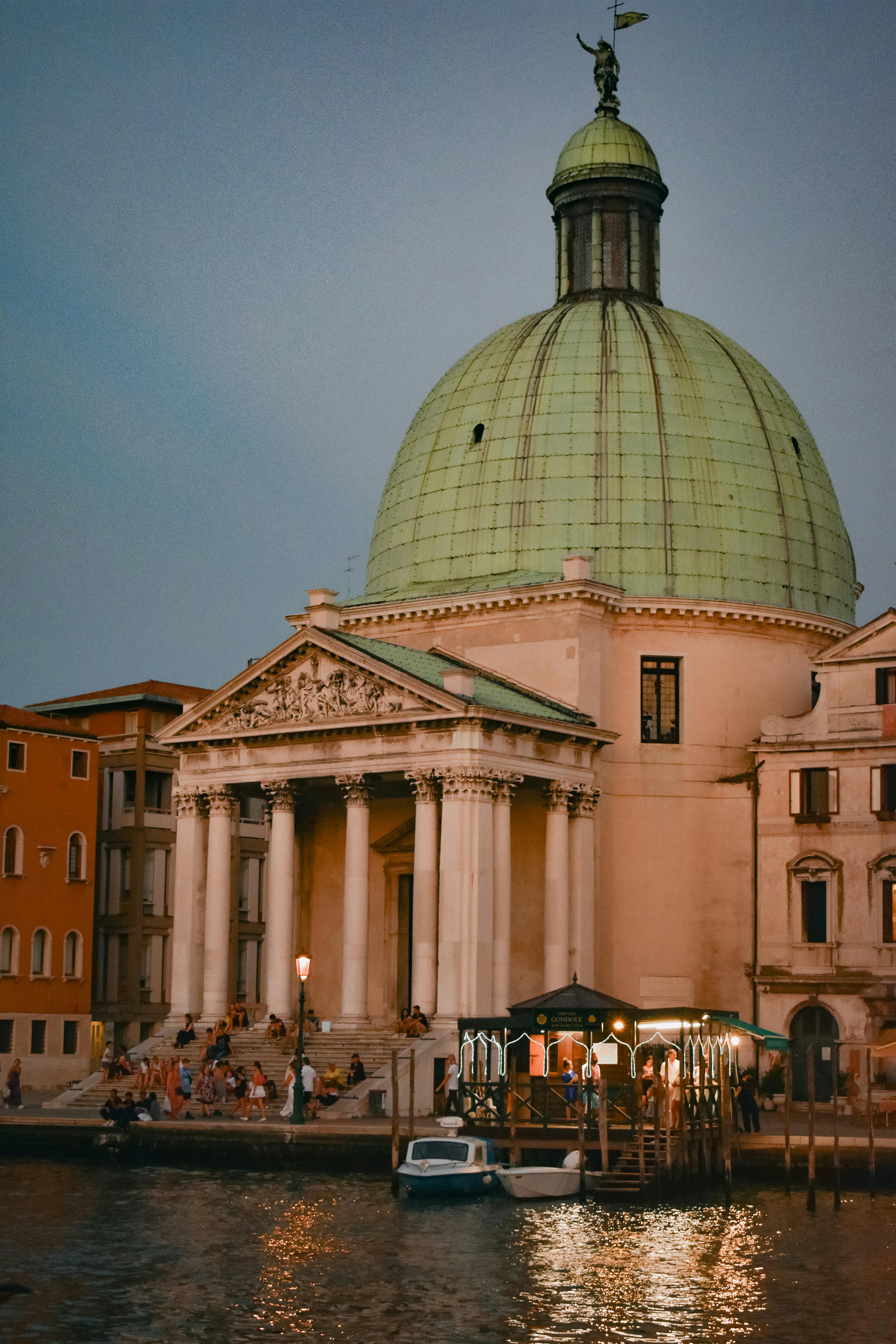 San Simeon Piccolo Church in Venice · Free Stock Photo