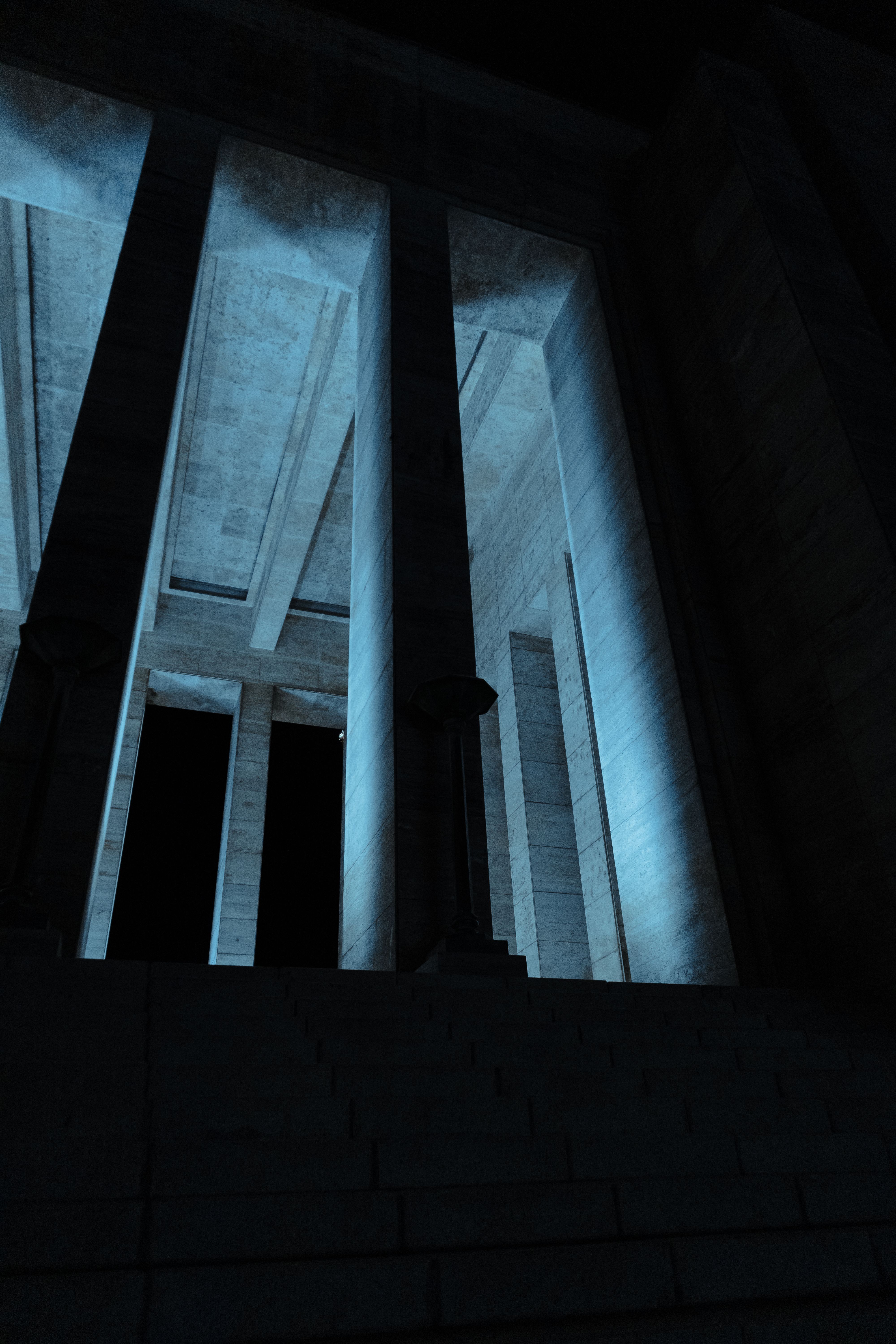 Building Columns in Darkness at Night · Free Stock Photo