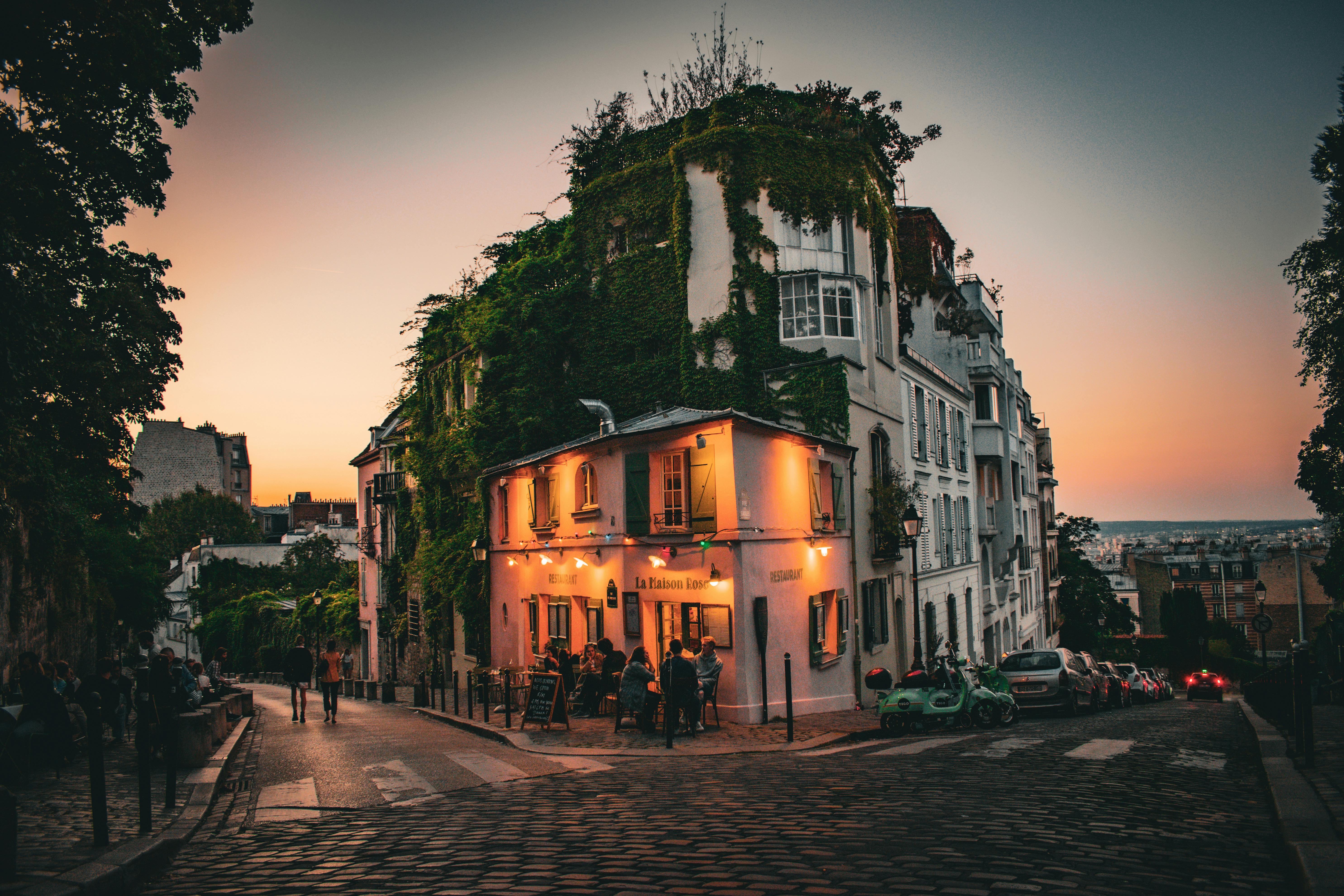 La Maison Rose Restaurant Montmartre Paris · Free Stock Photo