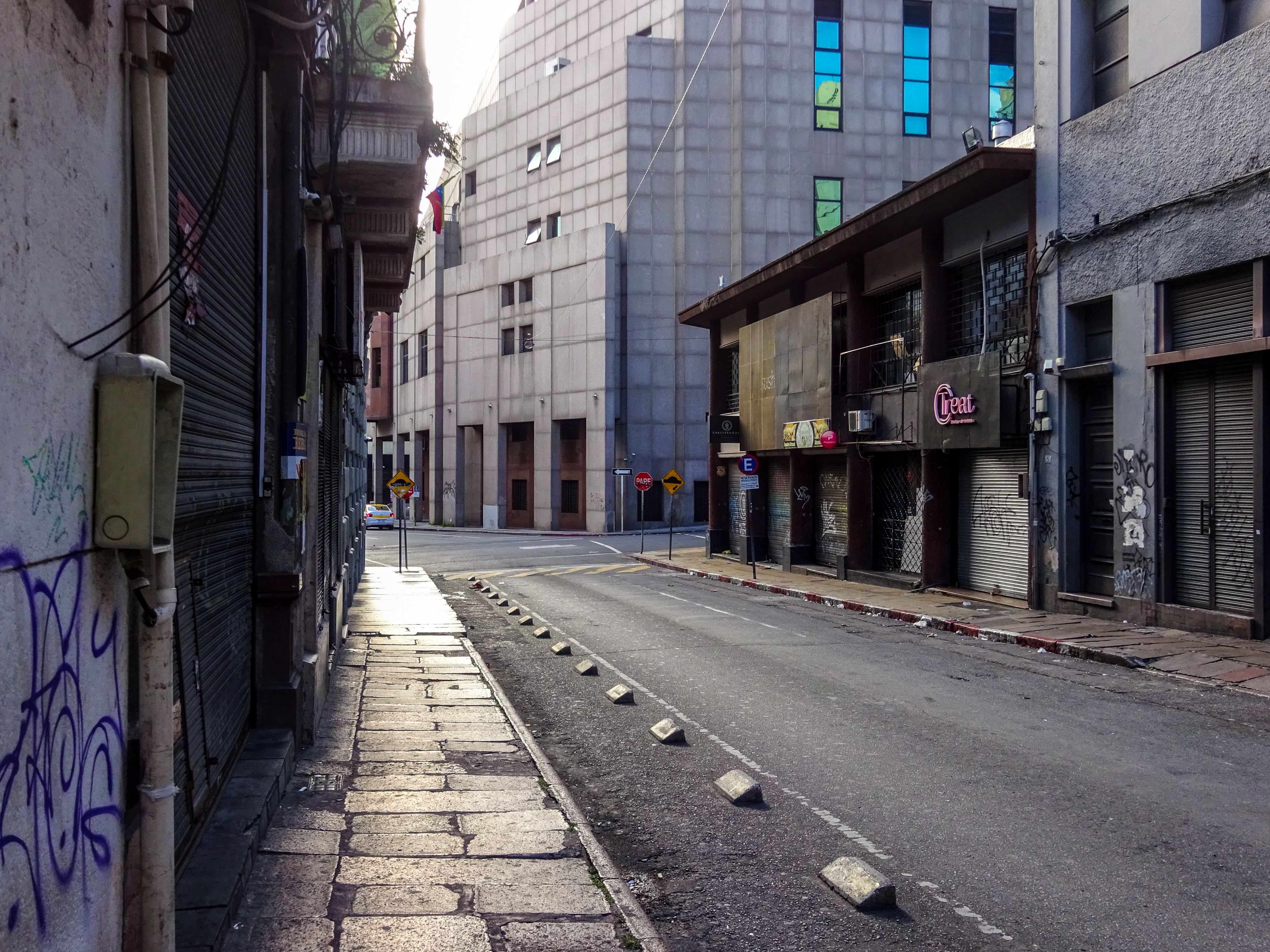 Foto de stock gratuita sobre asfalto, calle, calles de la ciudad, chile ...