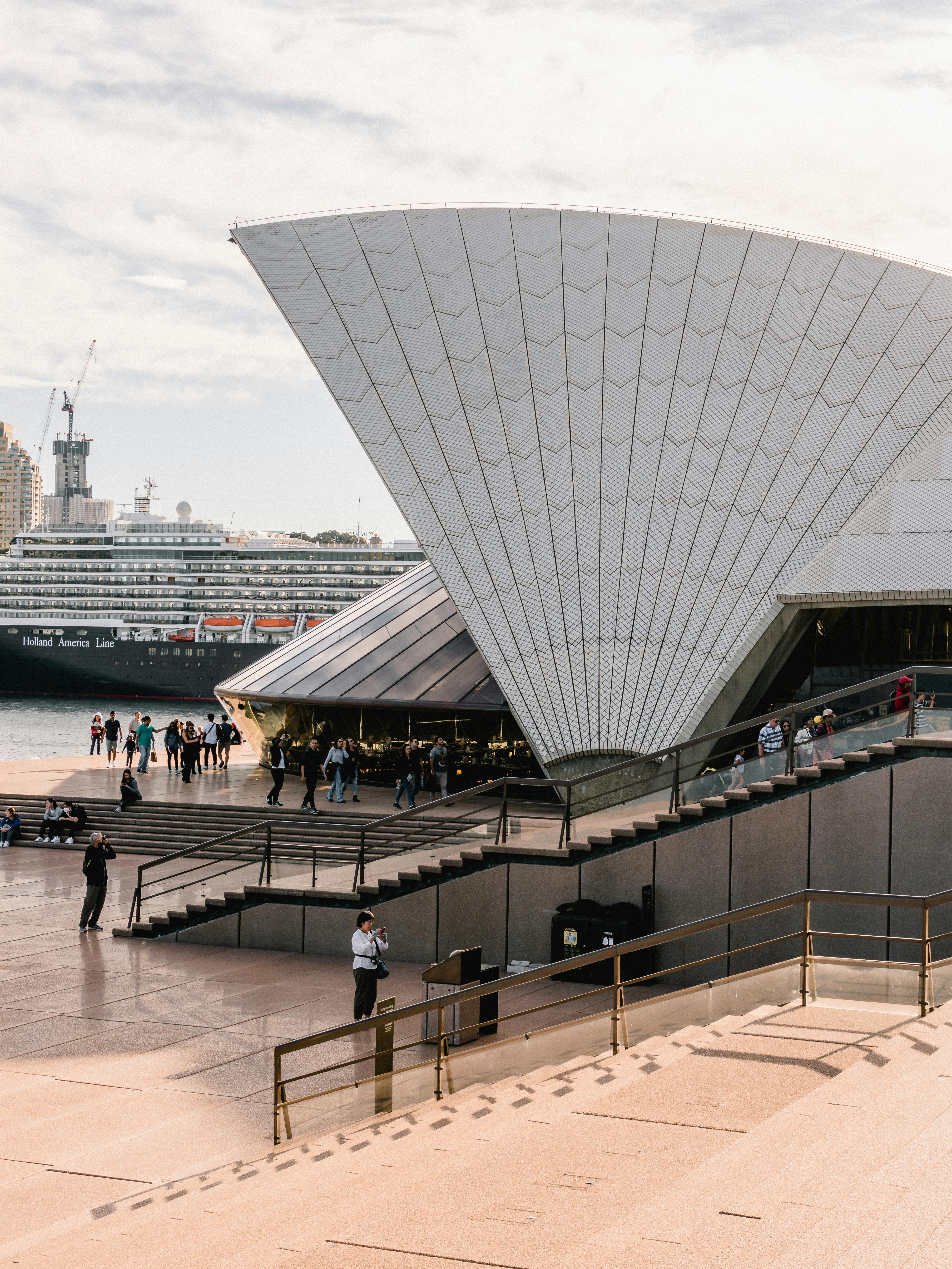 Sydney Opera House · Free Stock Photo