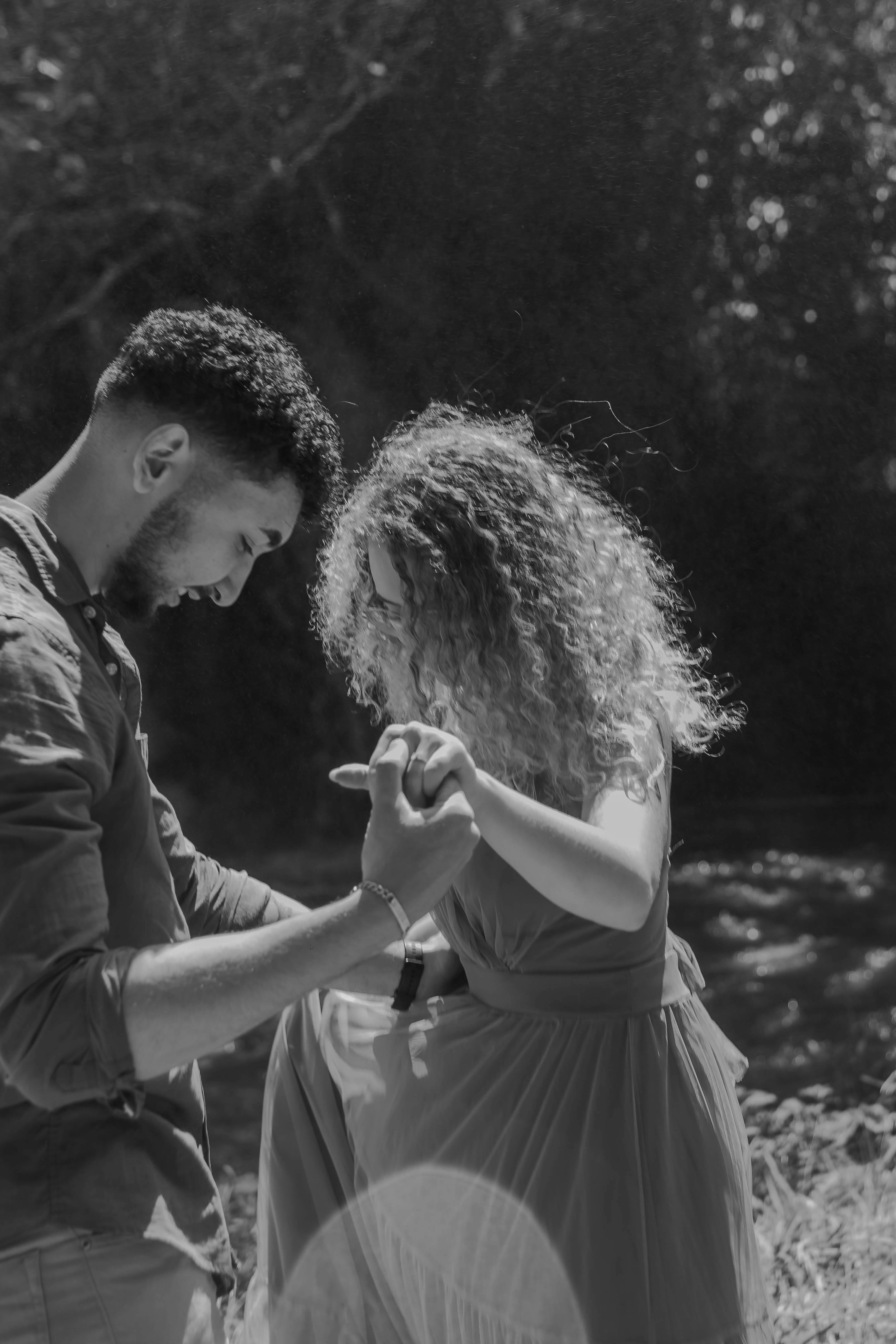 Singer Side Profile Photos, Download The BEST Free Singer Side Profile ...