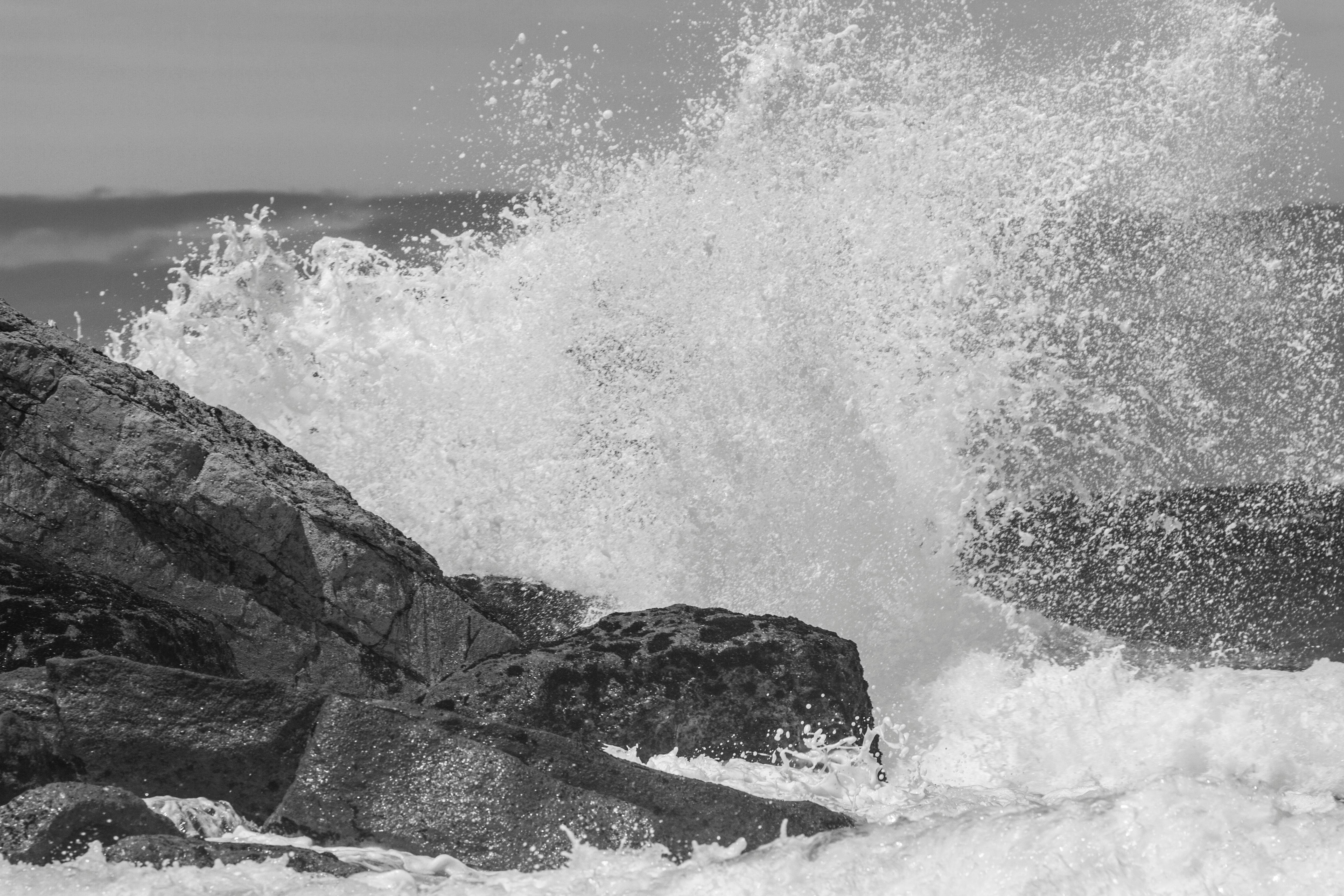 Wave Crushing on Rock on Seashore · Free Stock Photo