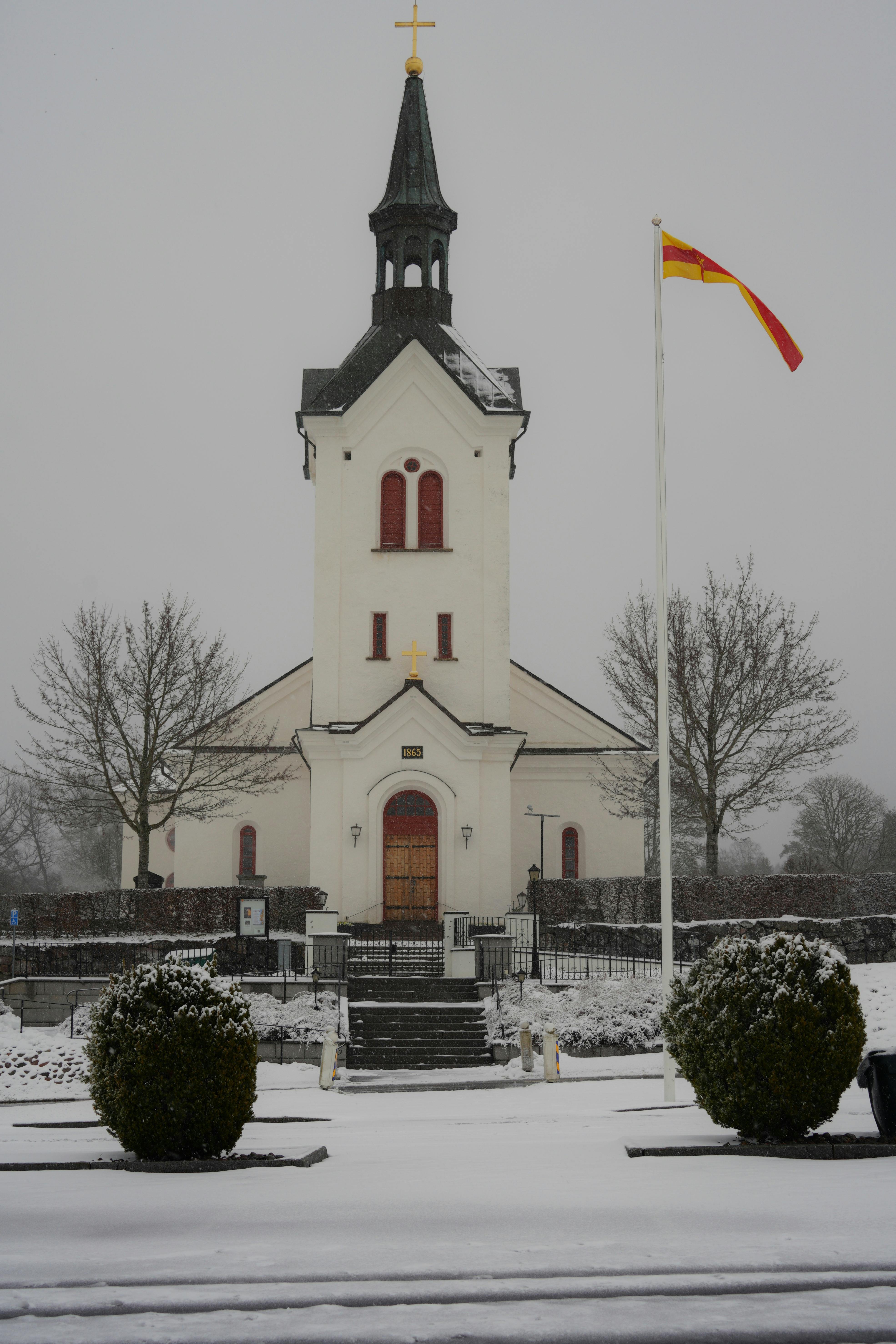 Facade of the Bankeryd Church in Bankeryd, Sweden · Free Stock Photo